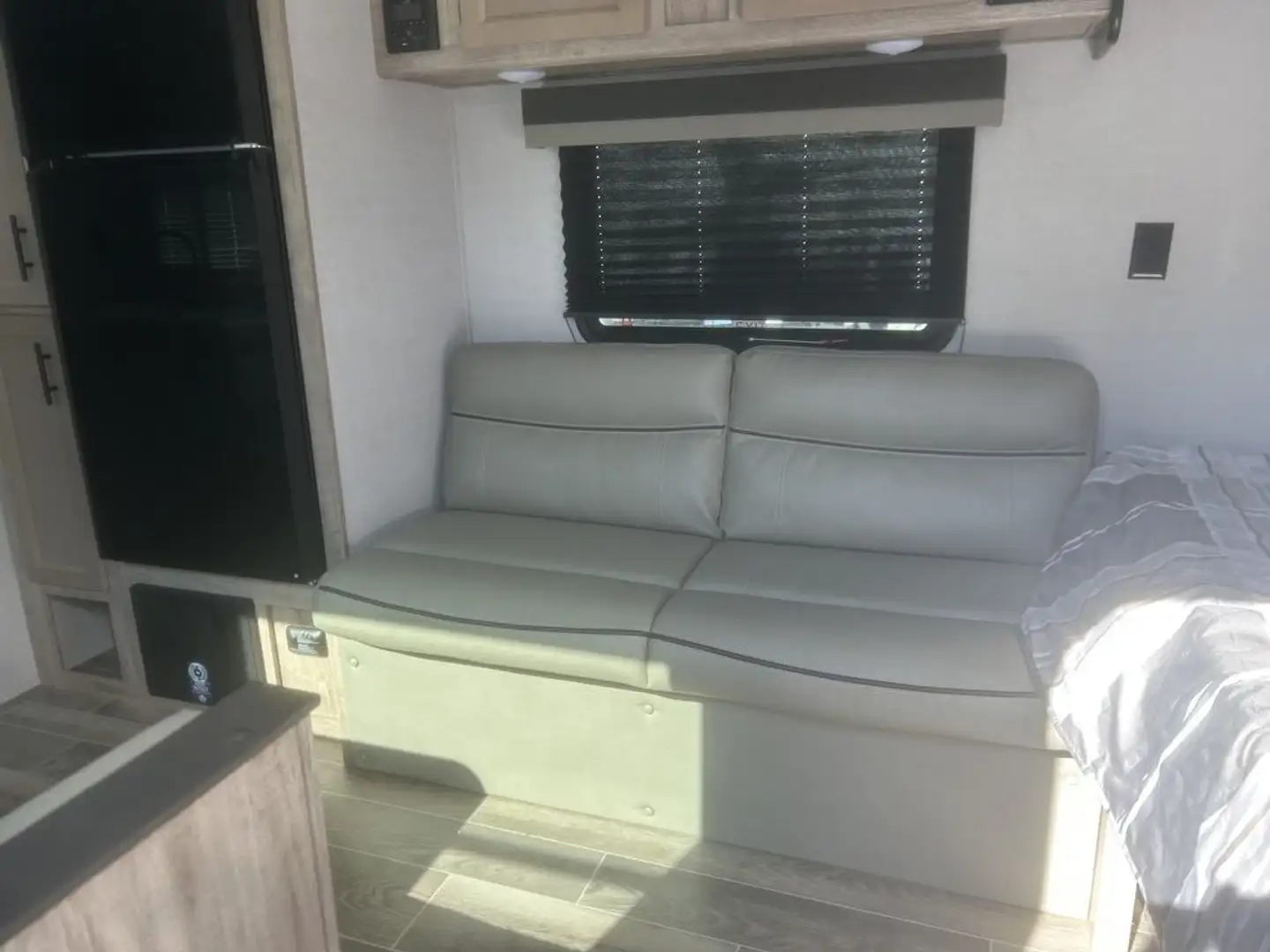 2024 Gulf Stream Kingsport Lite Super Lite 199RK | $ 29,900 Travel ...