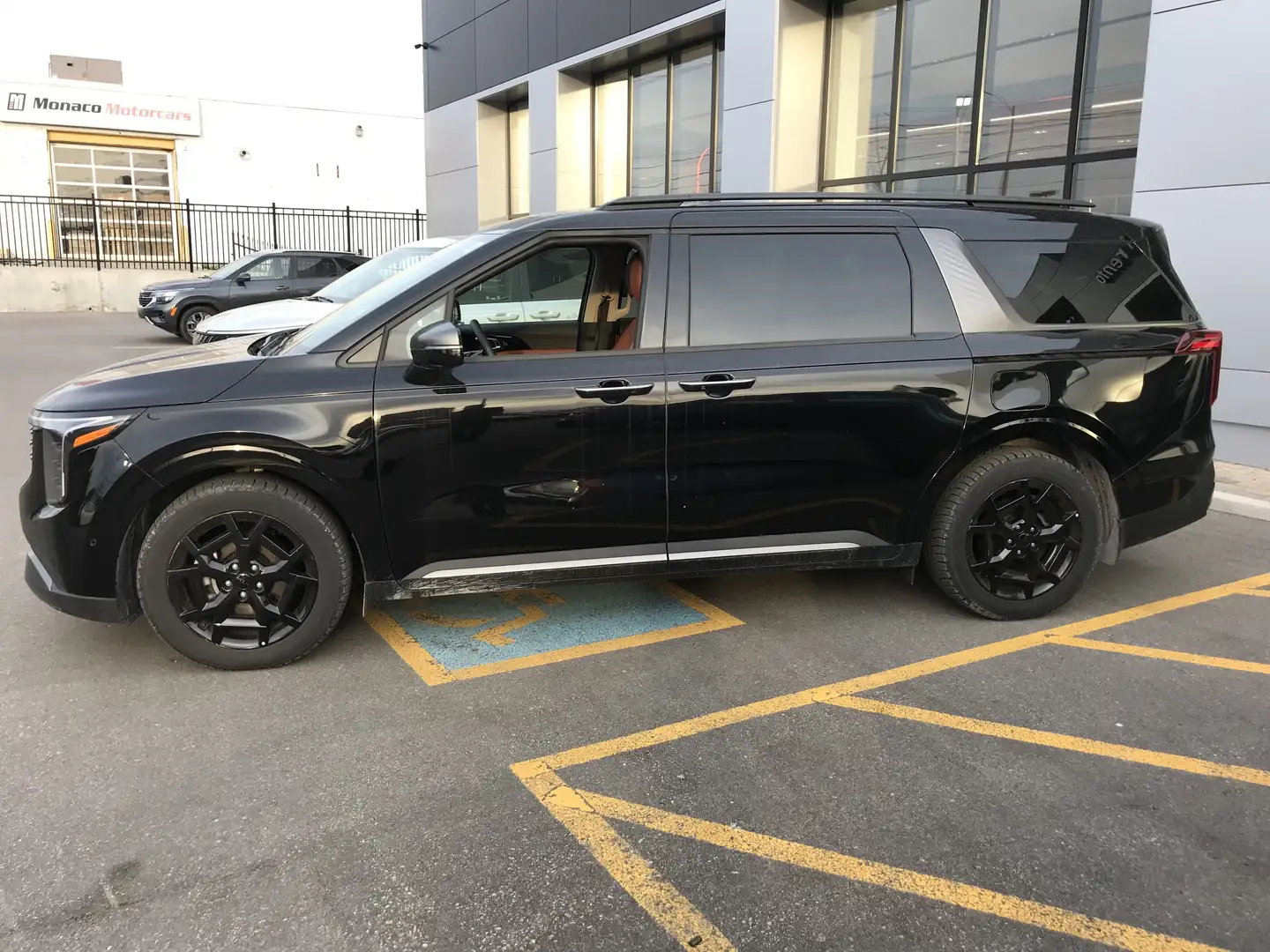 2026 Kia Carnival | $ 61,790 | 17,298 km | Gasoline Minivan for sale by ...