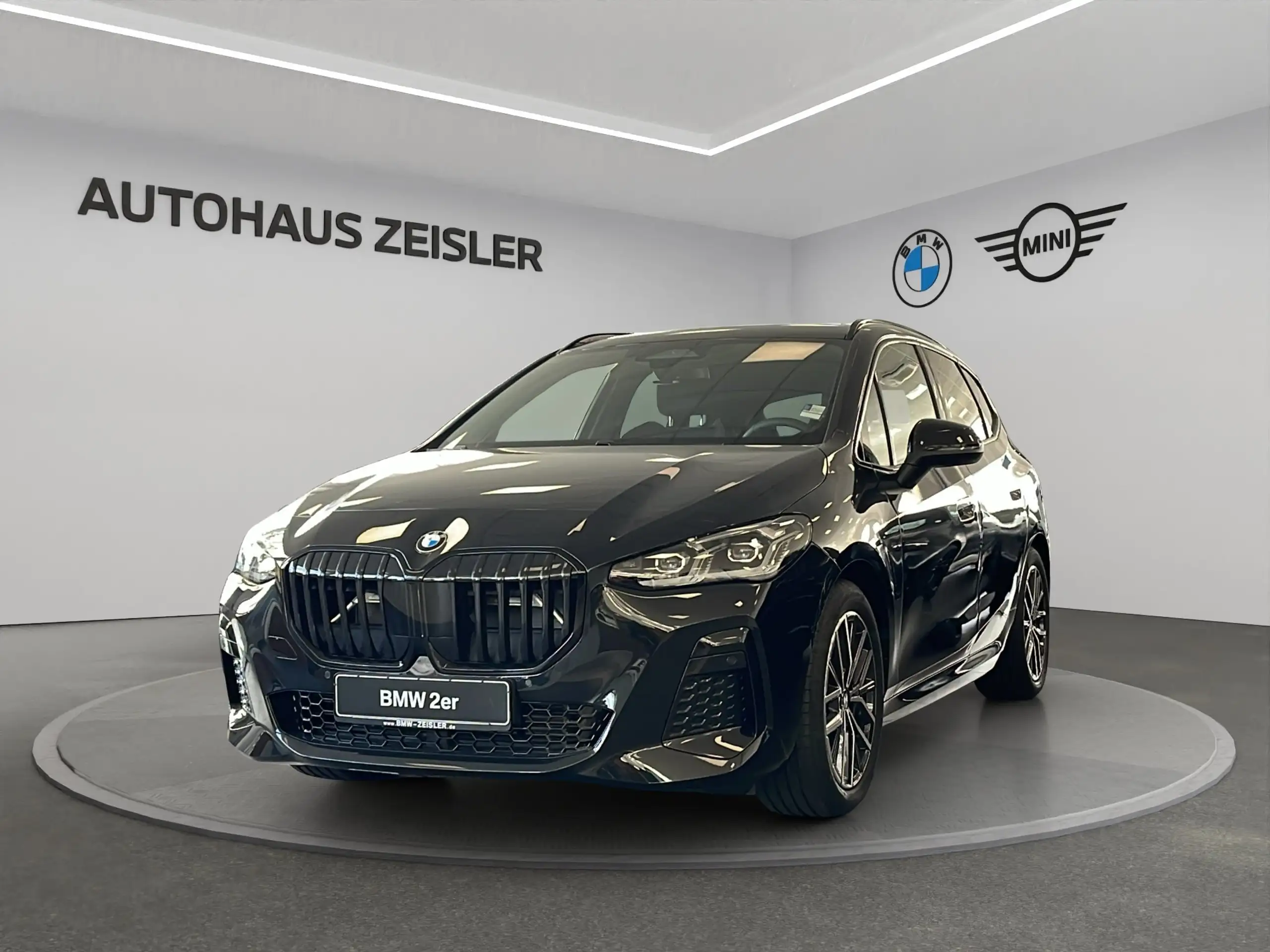 Bmw 220 i Active Tourer M Sport 18"LM AHK HiFi h/k, 2026, Benzină ...