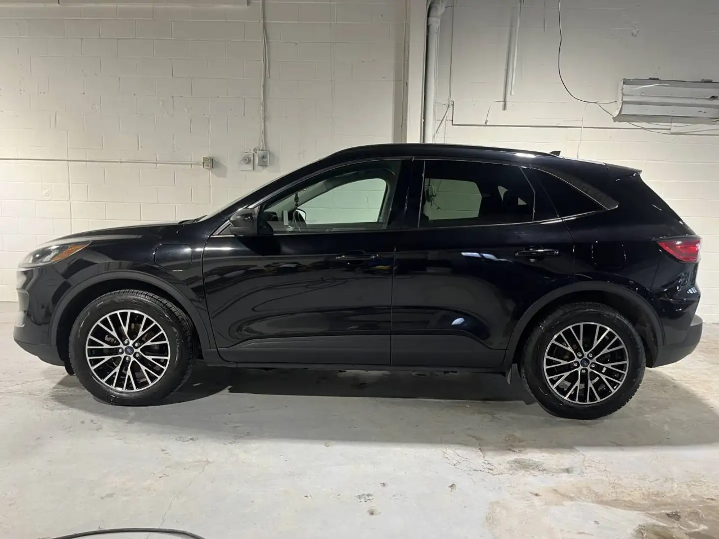 Ford SEL 2021 | 17 900 $ | 121 428 km | VUS à Hybride essence ...