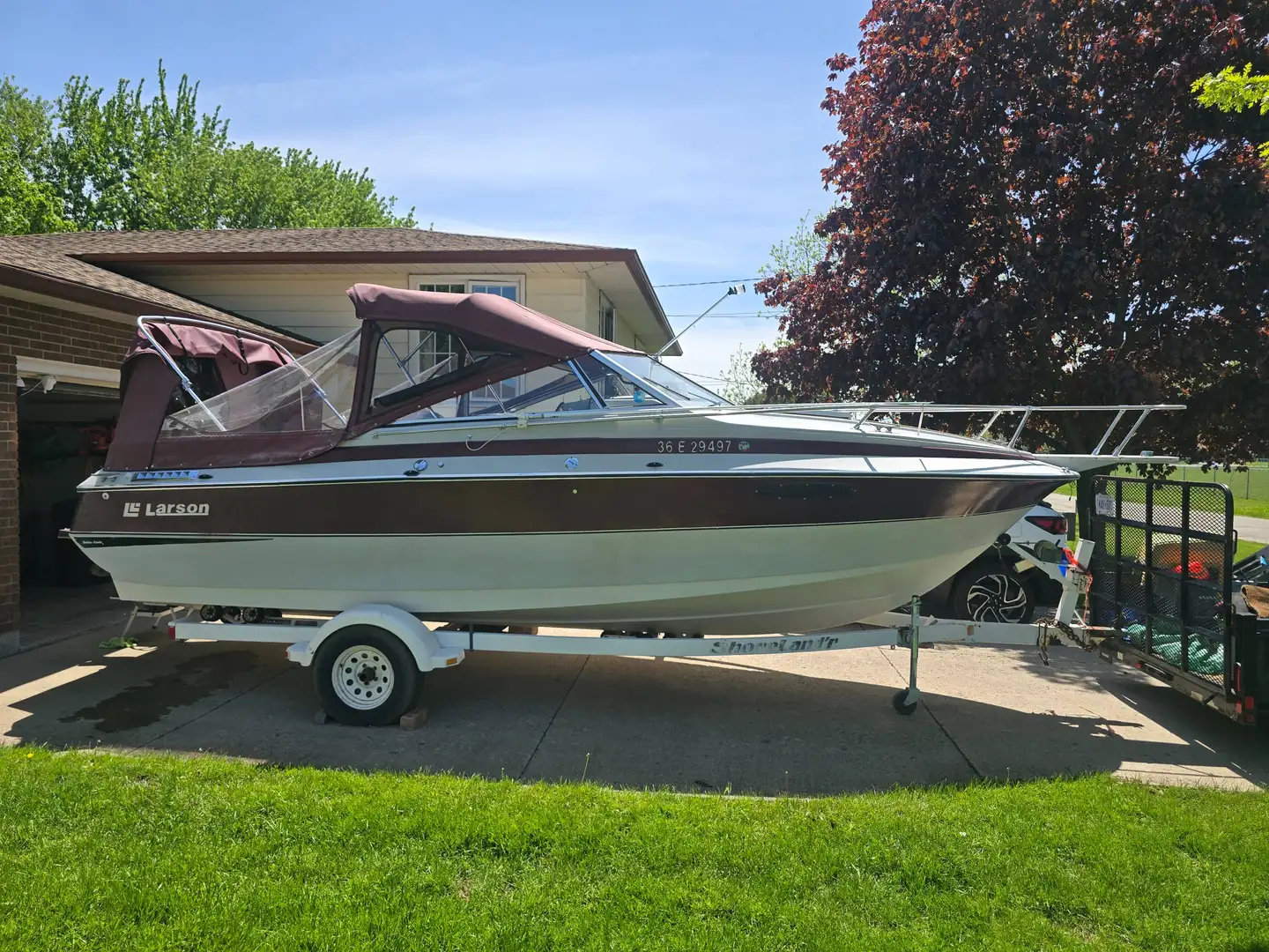 Larson Delta conic 1987 | 4 900 $ | 0 km | Cabine habitable à Essence ...