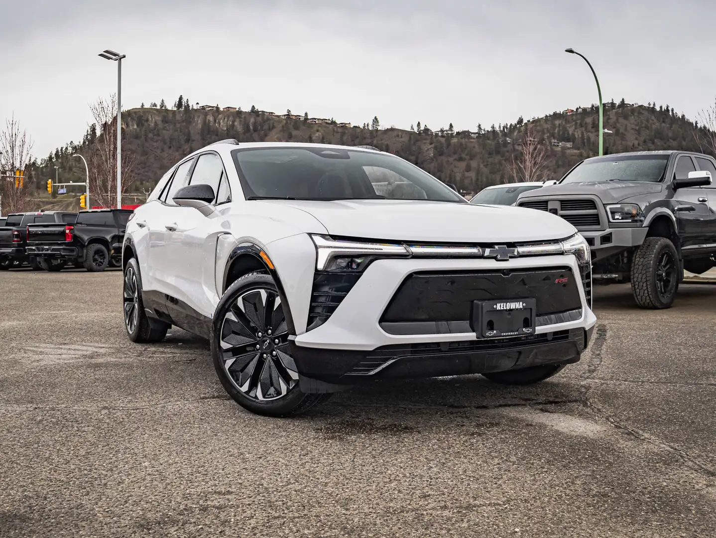 Chevrolet Blazer 2025 | 56 537 $ | 13 886 km | VUS à Électrique en ...