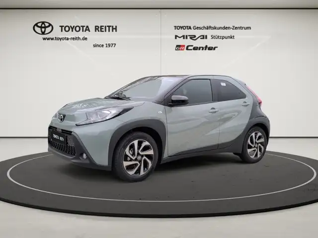 Toyota Aygo (X) 1,0 l Teamplayer CVT Apple CarPlay Android Auto Mu ...