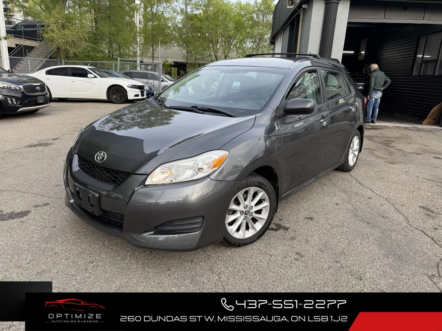 2014 Toyota Matrix | $ 11,999 | 182,514 km | Gasoline Hatchback for ...