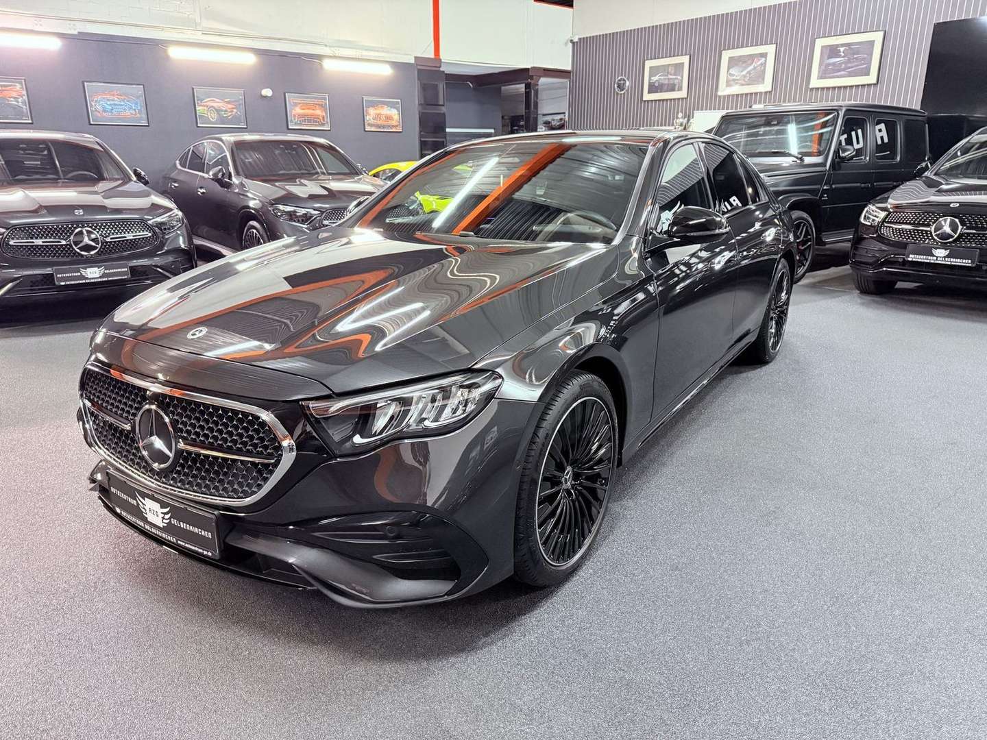 Mercedes-Benz E 300 Limousine in Grau gebraucht in Gelsenkirchen für € 66.890