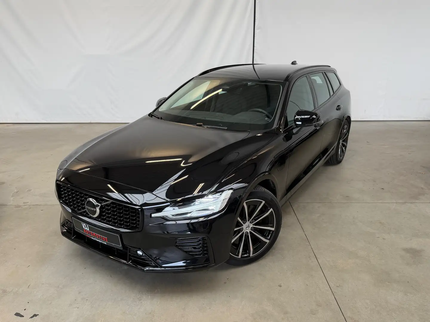 Volvo V60 Break en Noir occasion à Grobbendonk pour € 40 950