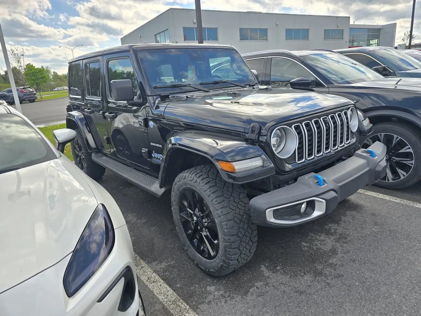 Jeep Wrangler 2024 | 44 995 $ | 38 787 km | VUS à Hybride essence ...