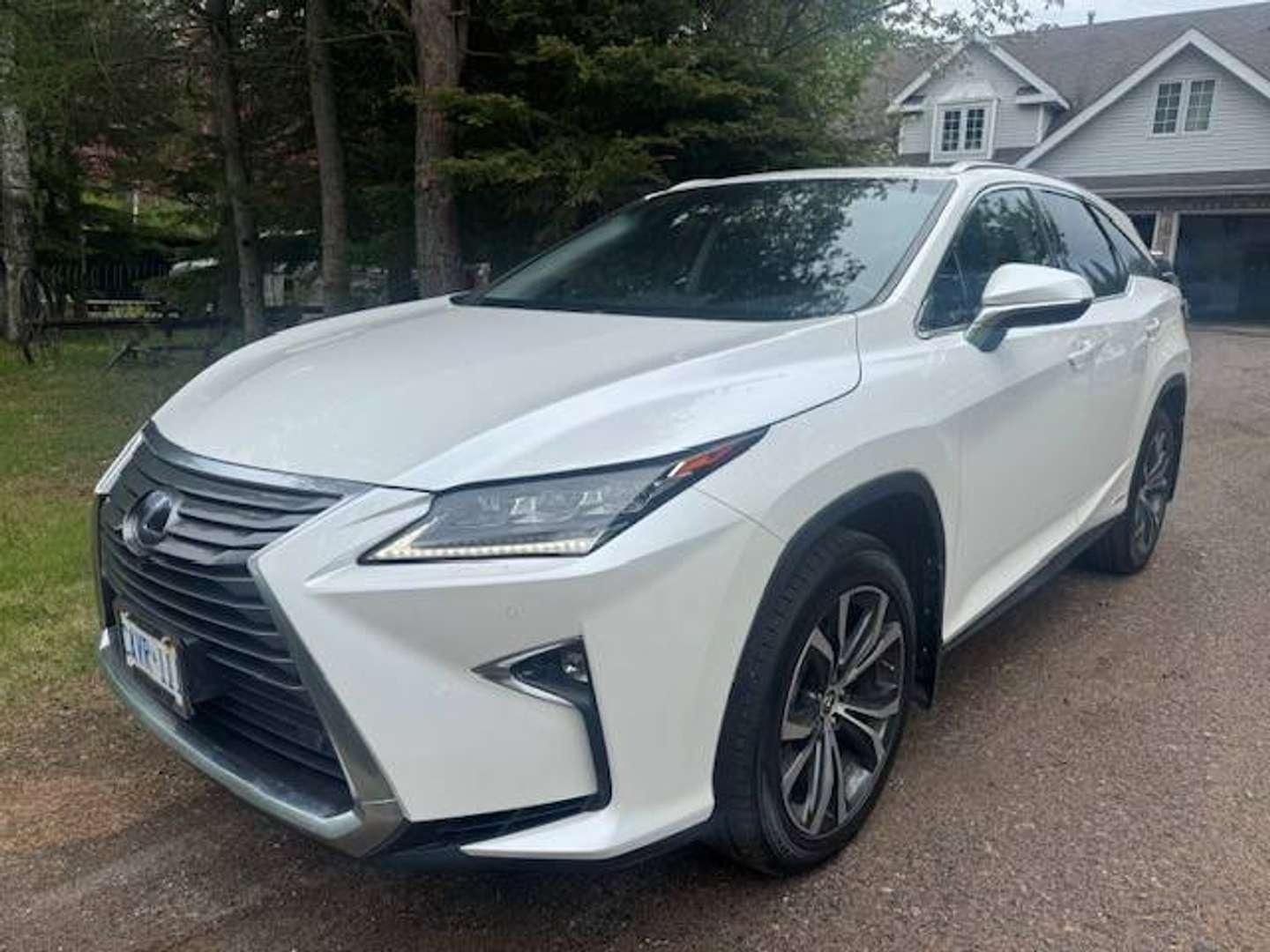 2018 Lexus RX | $ 33,900 | 174,200 km | Gas/Electric Hybrid SUV for ...
