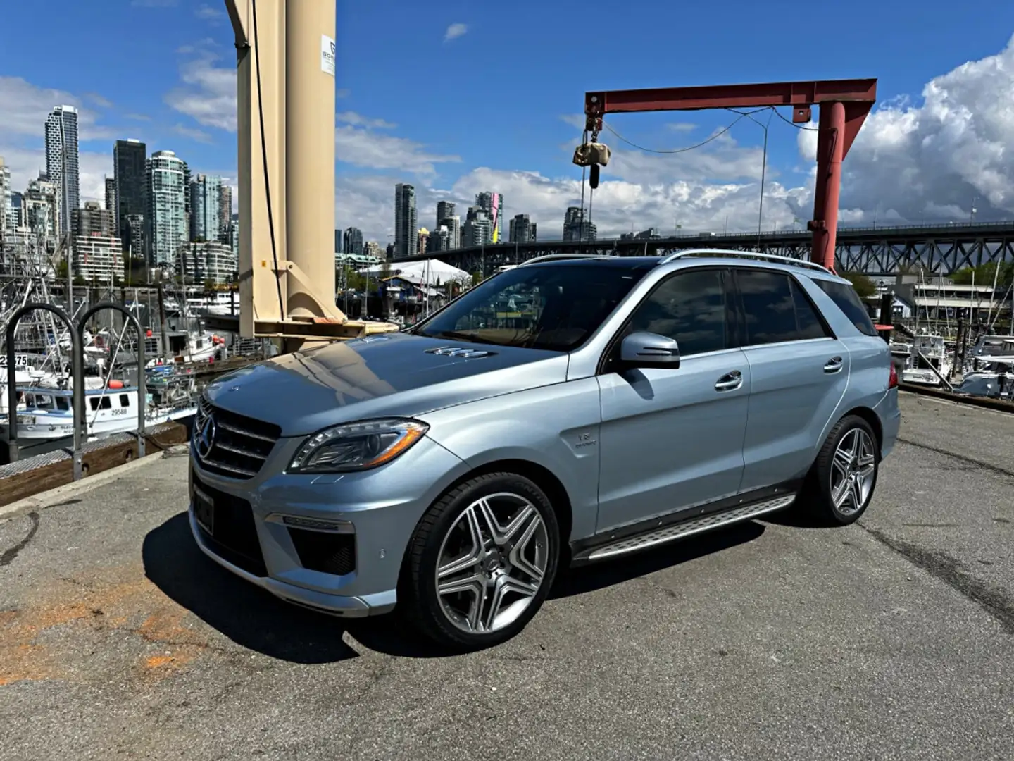 2014 Mercedes-Benz M-Class | $ 47,980 | 57,920 km | Gasoline SUV for ...
