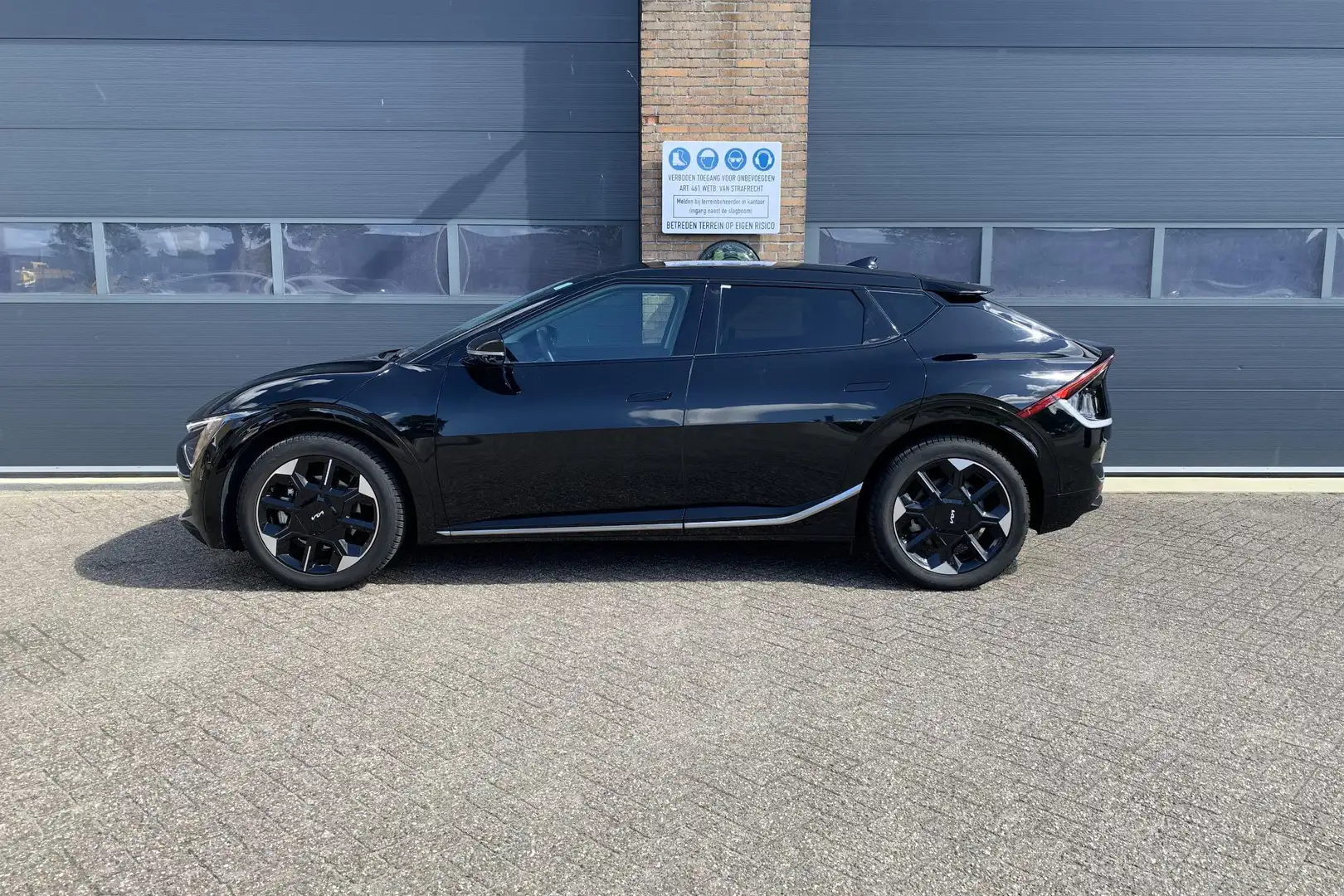 Kia EV6 occasion | SUV/Off-Road/Pick-Up | Zwart | in SCHAGEN voor € 44.745