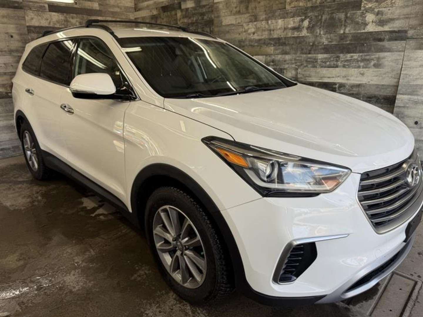 2019 Hyundai SANTA FE | $ 15,295 | 140,655 km | Gasoline SUV for sale ...