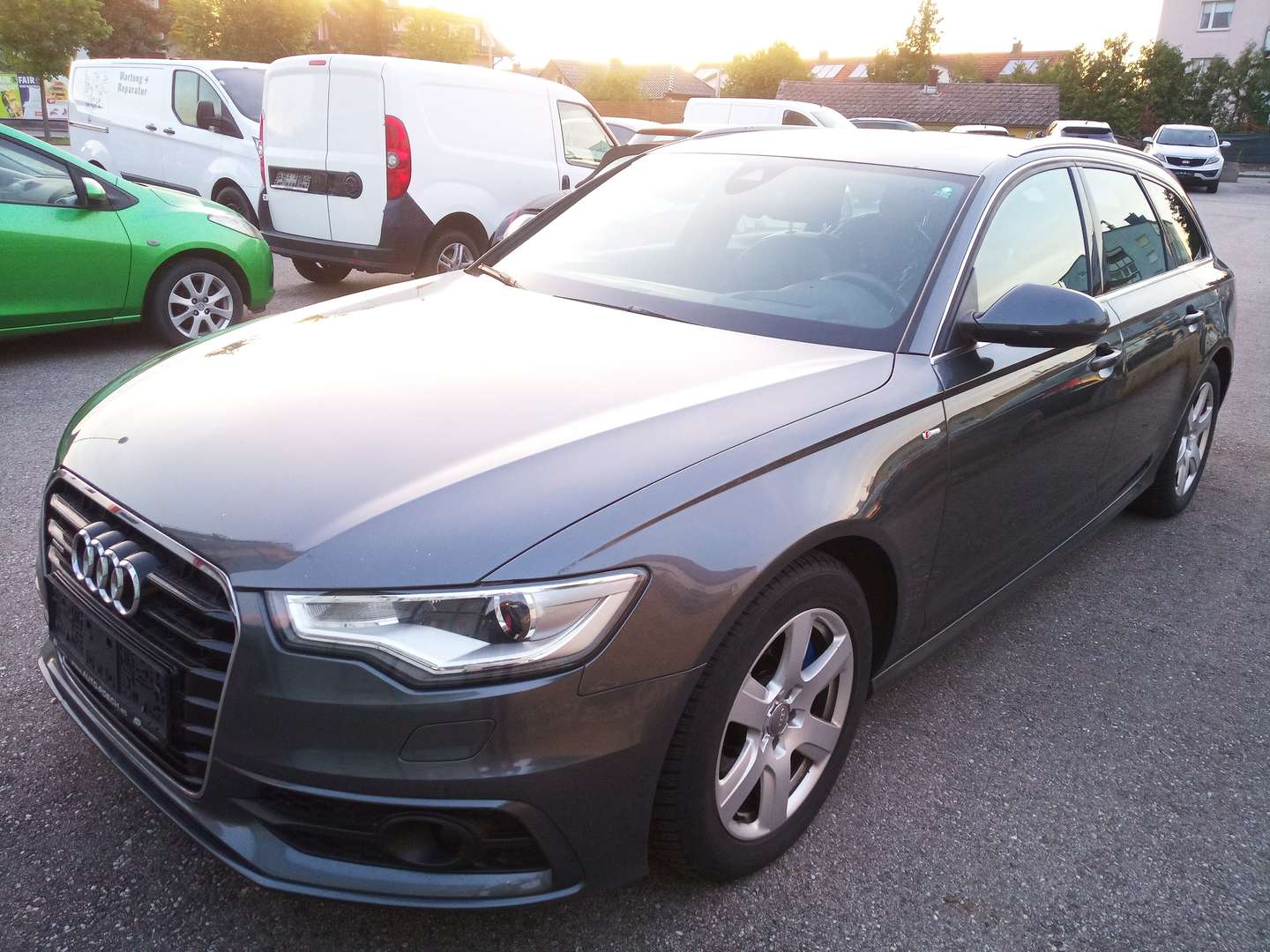 Audi A6 Kombi in Grau gebraucht in St. Pölten für € 11 980