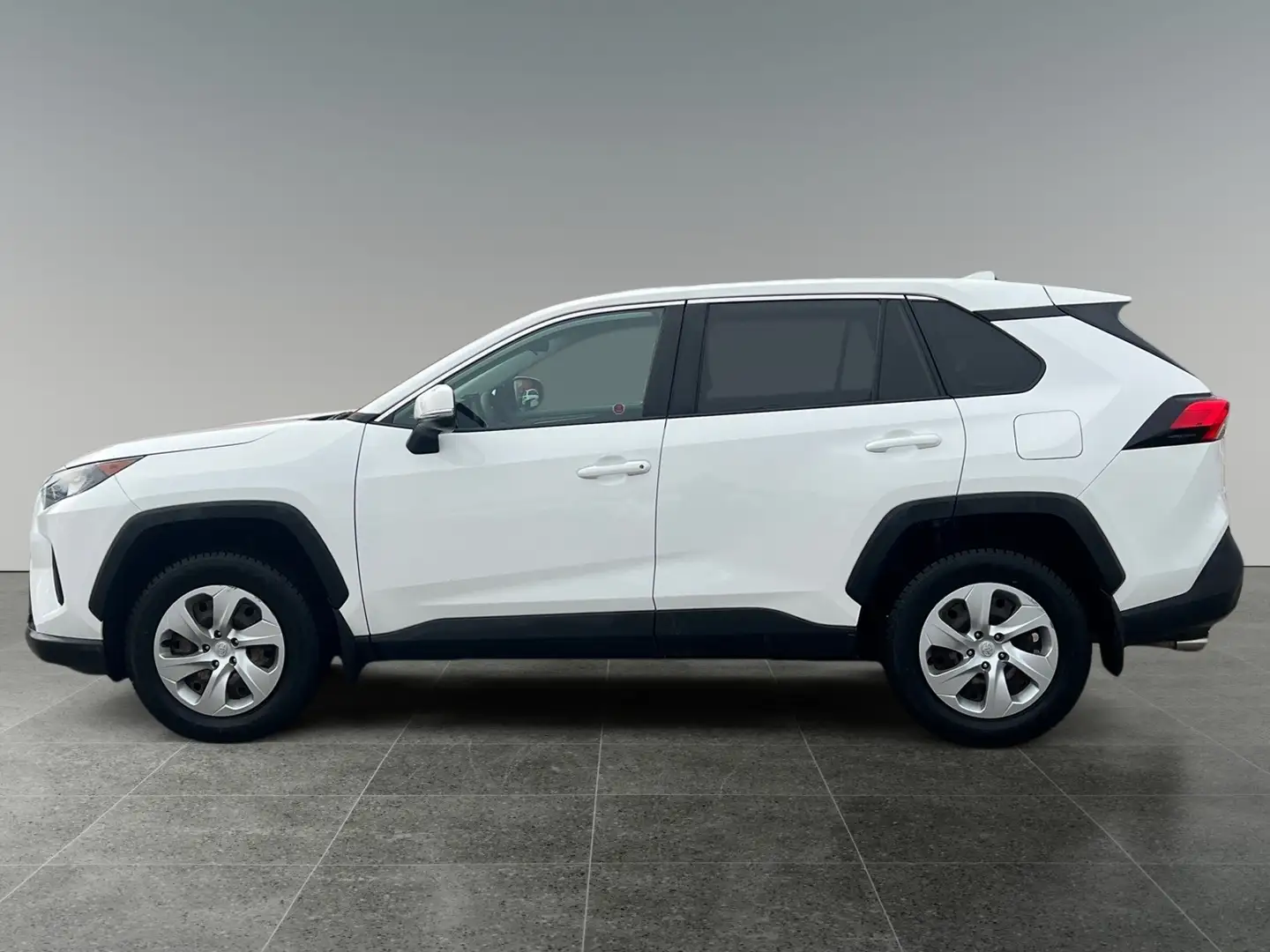 2022 Toyota RAV 4 | $ 32,995 | 68,689 km | Gasoline SUV for sale by ...