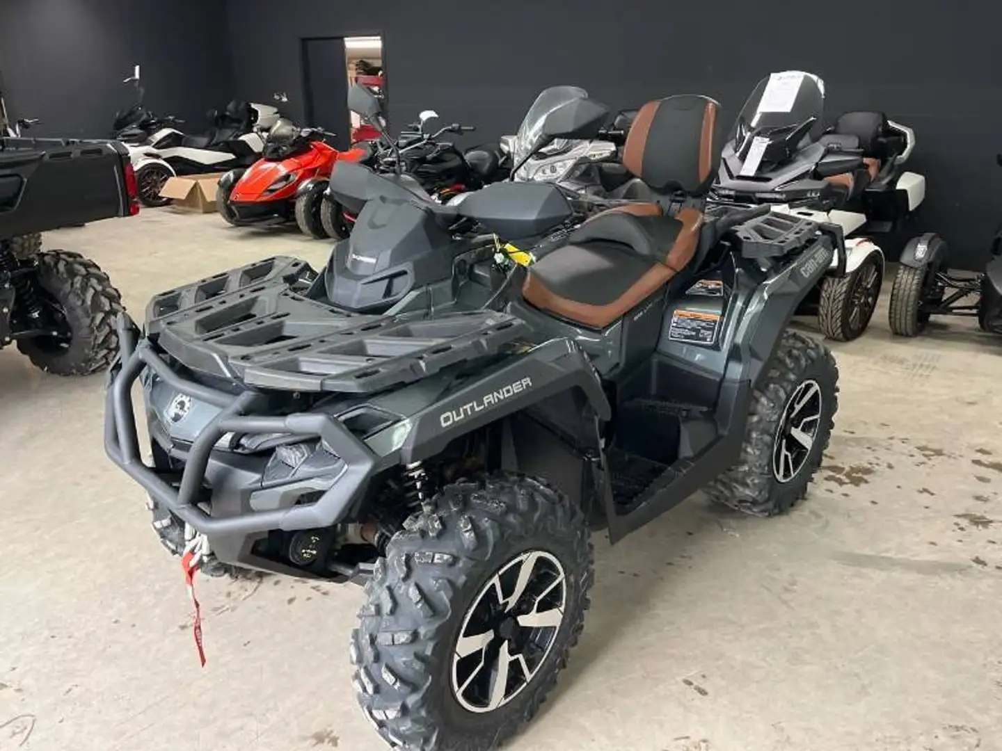 2024 Can-Am Outlander Max Limited 1000R | $ 16,695 | 4,085 km ATV - off ...