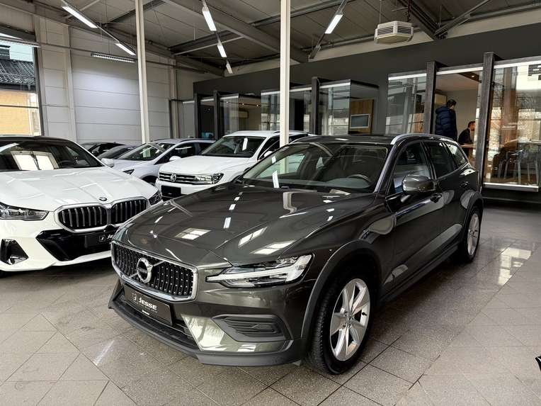 Volvo V60 Cross Country gebraucht kaufen in 48282 Emsdetten ...