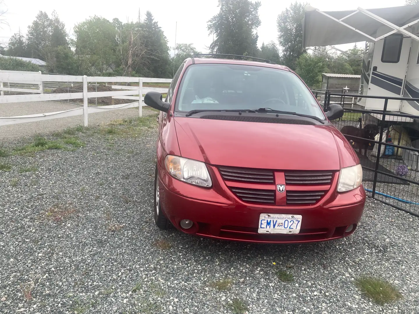 2007 Dodge Grand Caravan | $ 4,900 | 204,500 km | Gasoline Minivan for ...