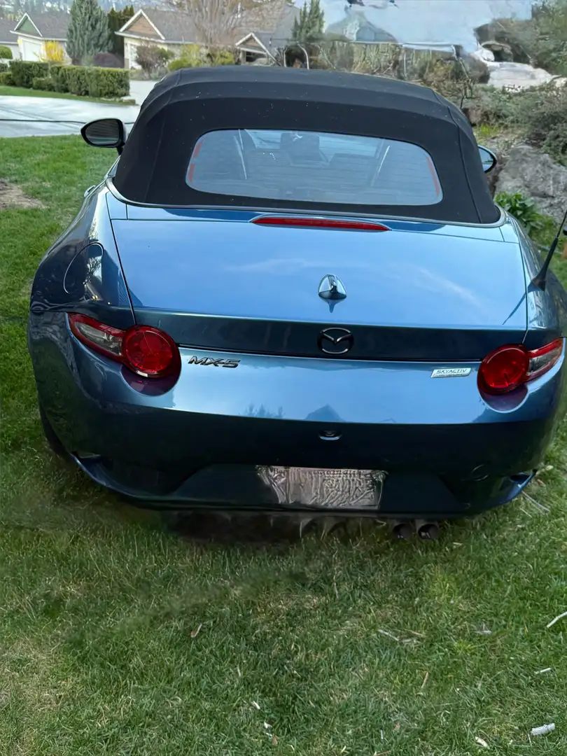 2019 Mazda MX-5 Miata | $ 30,999 | 28,211 km | Gasoline Convertible for ...