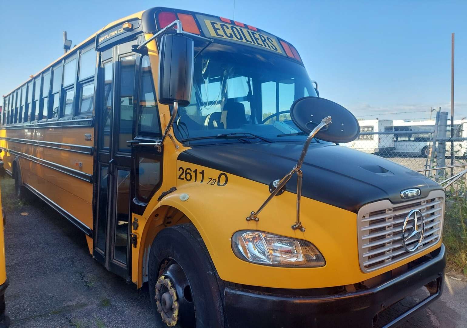 Freightliner SAF T LINER C 2 2010 | 14 000 $ | 0 km | Fourgon & autobus ...