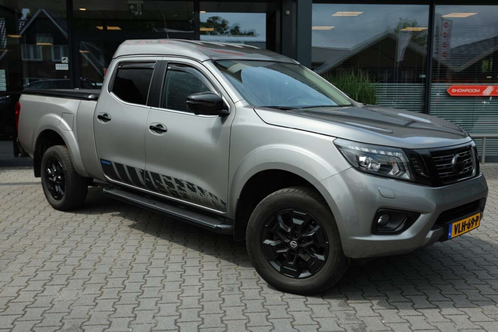 Nissan Navara occasion | SUV/Off-Road/Pick-Up | Zwart | in SAASVELD ...