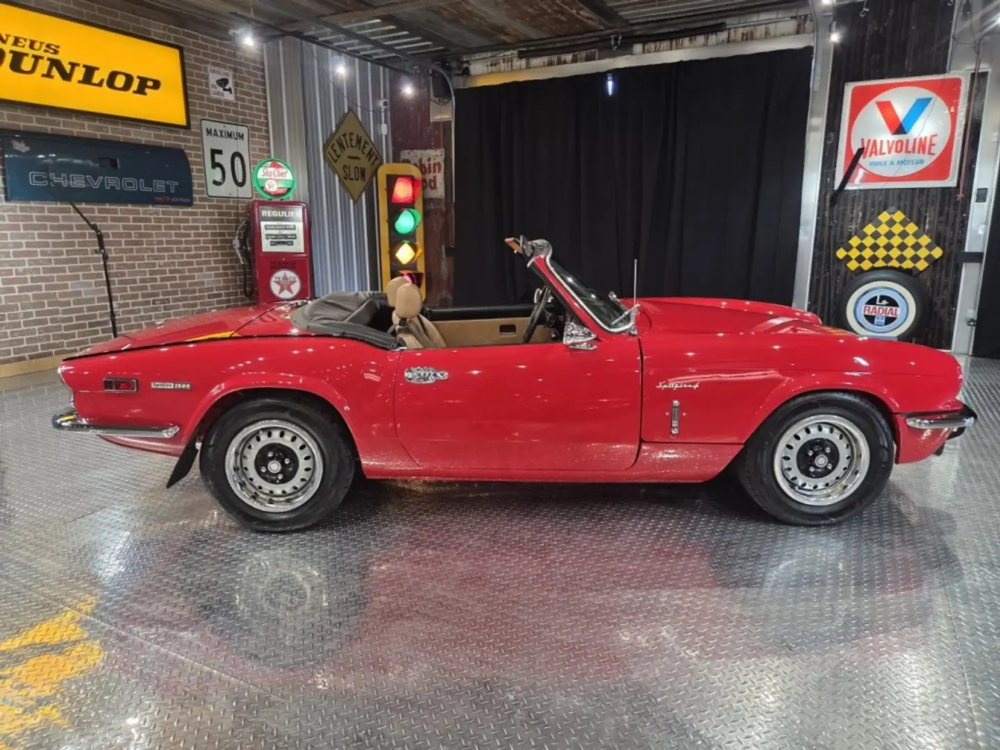 1973 Triumph Spitfire | $ 24,900 | 42,459 km | Gasoline Convertible for ...