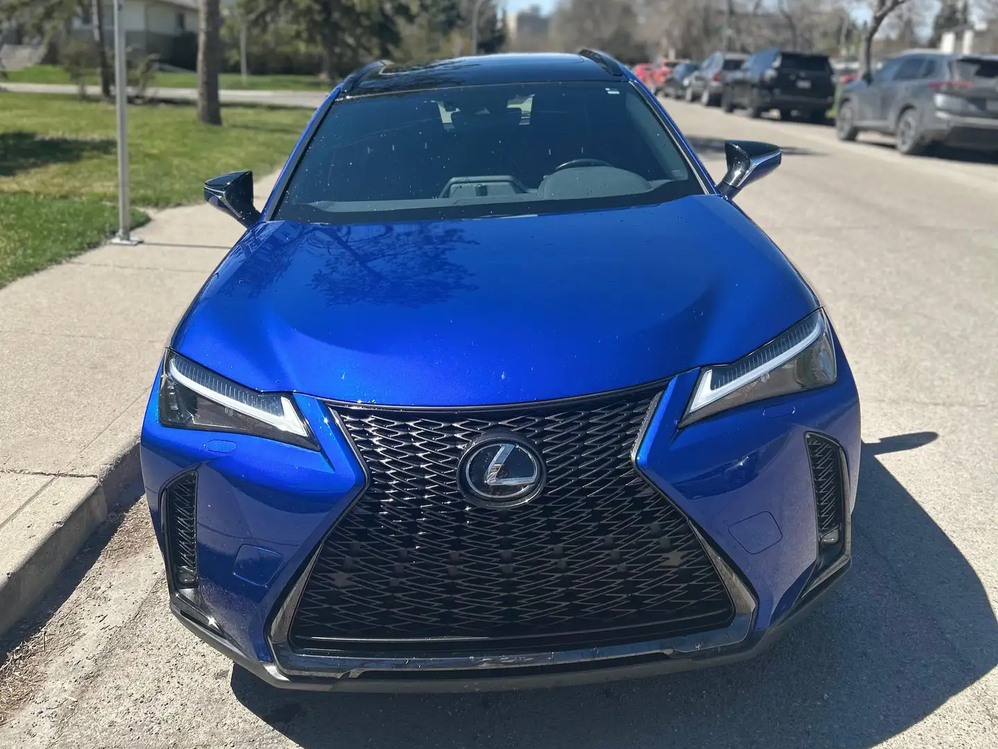 2024 Lexus UX | $ 43,000 | 40,000 km | Gas/Electric Hybrid SUV for sale ...