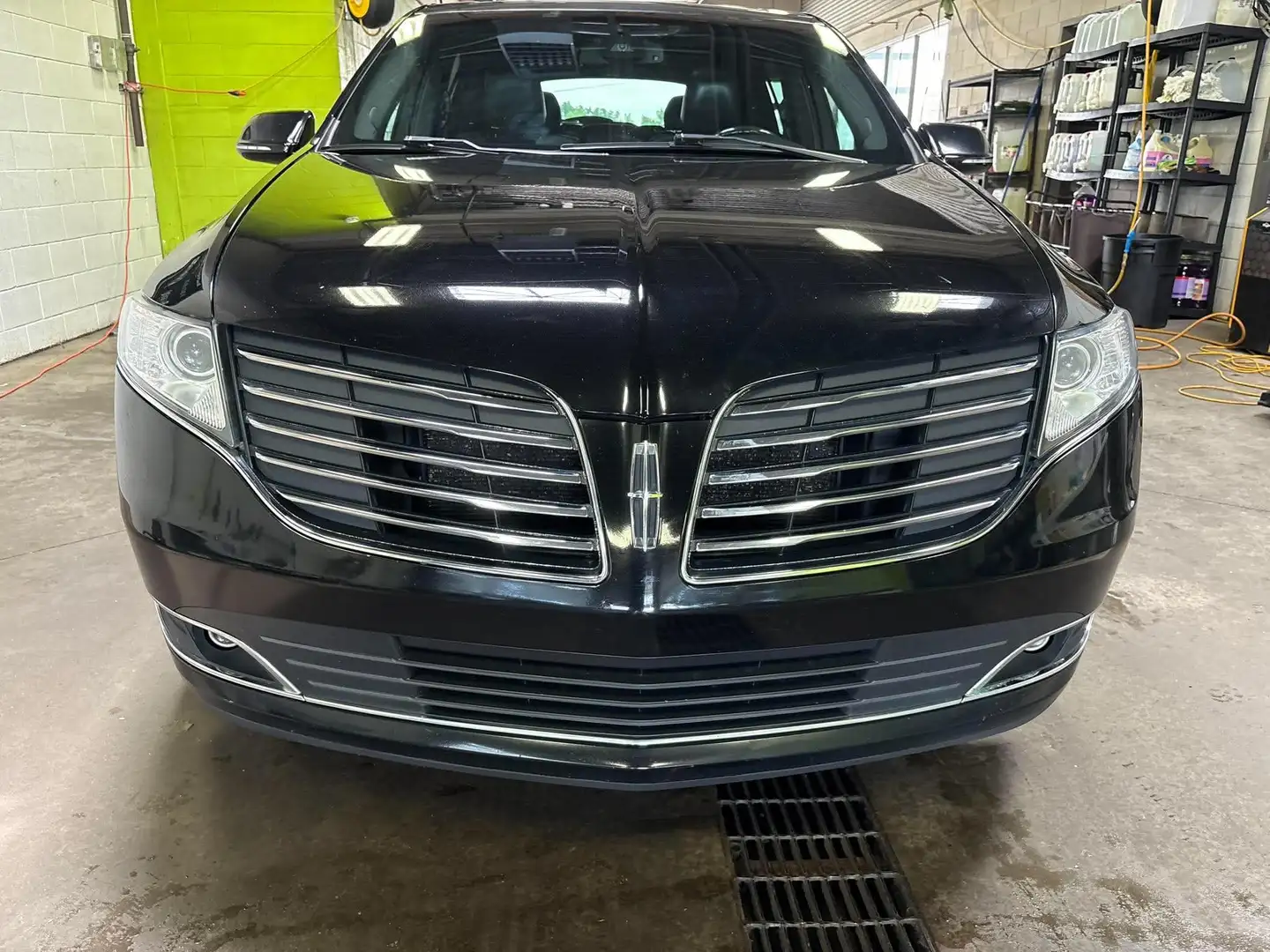 2018 Lincoln MKT | $ 10,995 | 158,001 km | Gasoline SUV for sale by ...