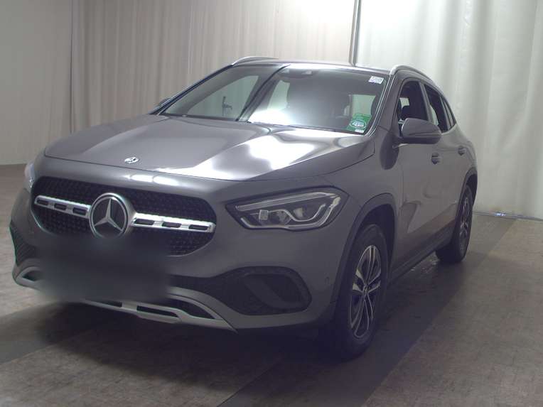 Mercedes-Benz GLA 180 gebraucht kaufen in Oberhausen - AutoScout24 ...