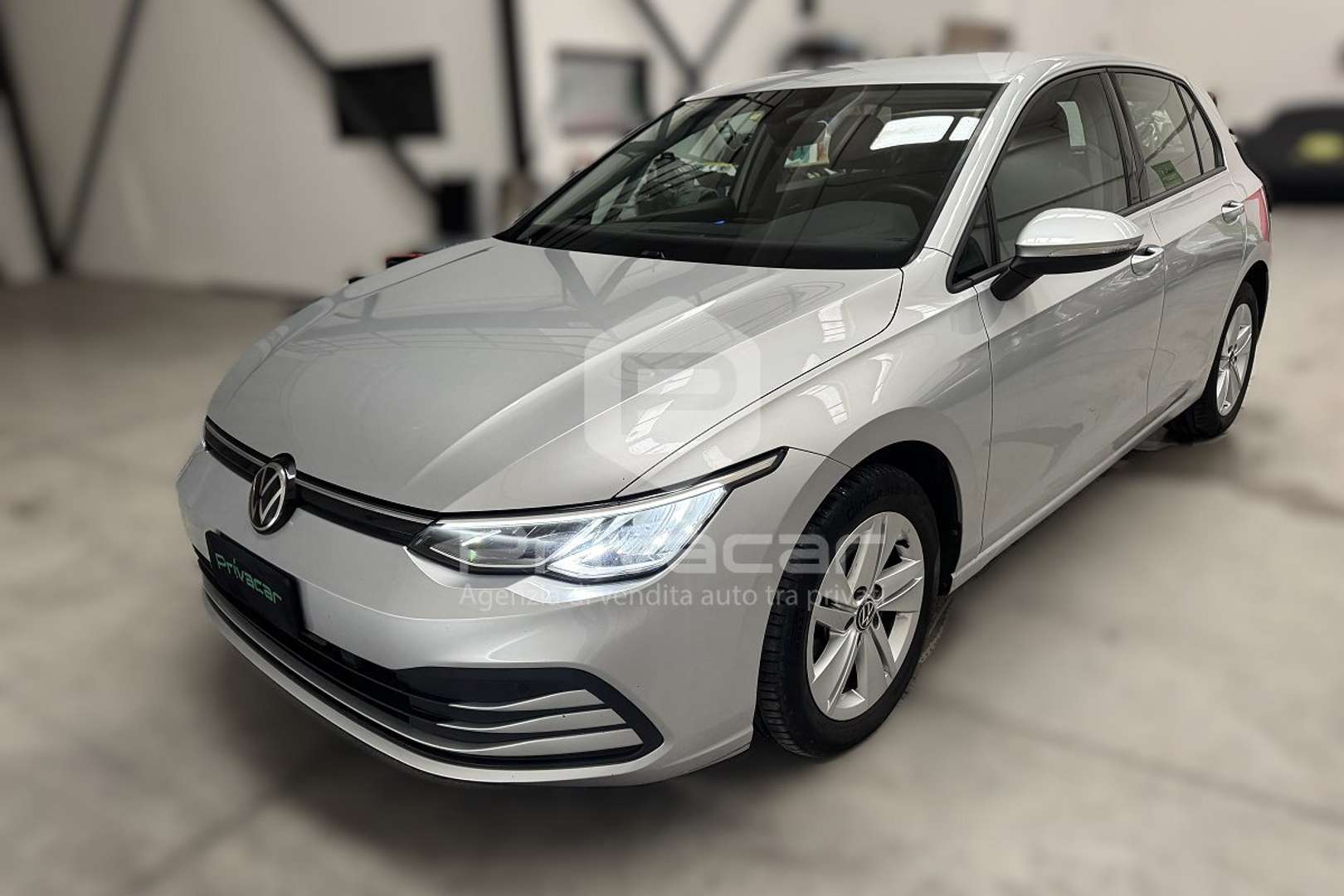 Volkswagen Golf usata a Camerano - Ancona per € 19.200