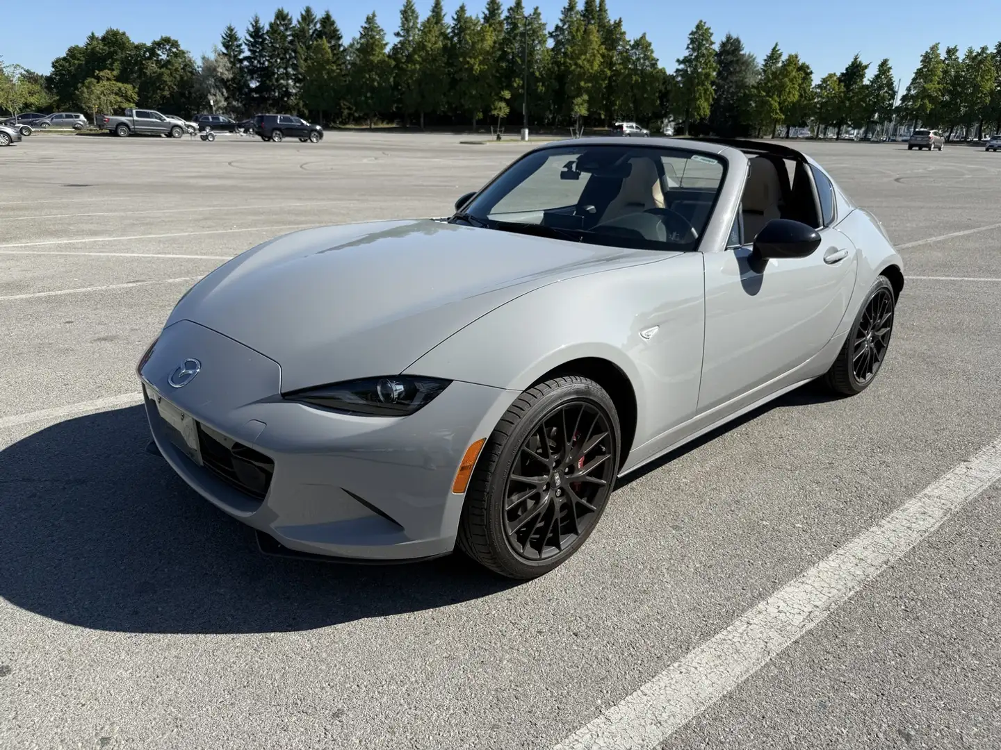 2025 Mazda MX-5 Miata | $ 45,000 | 4,020 km | Gasoline Convertible for ...