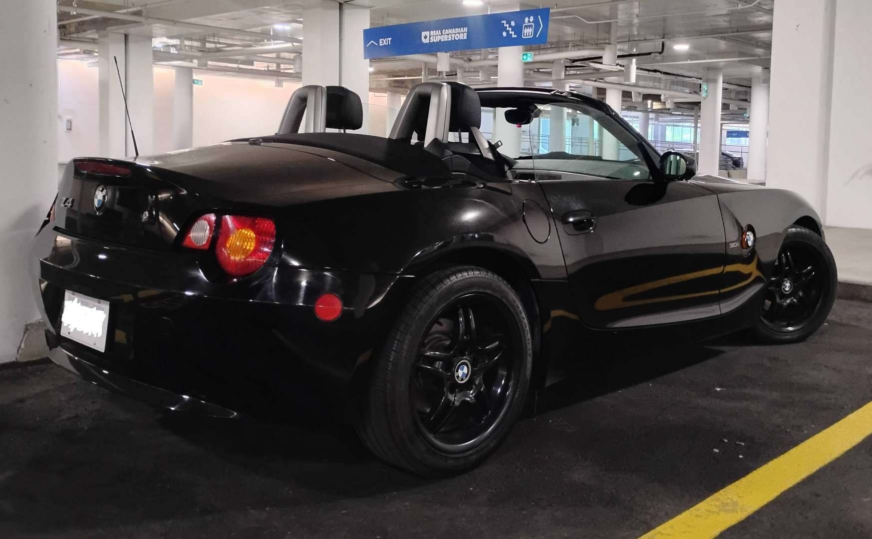 2003 BMW Z4 | $ 14,500 | 181,000 km | Gasoline Convertible for sale by ...