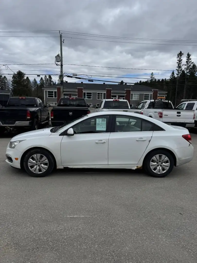 2016 Chevrolet Cruze | $ 4,950 | 187,000 km | Gasoline Sedan for sale ...