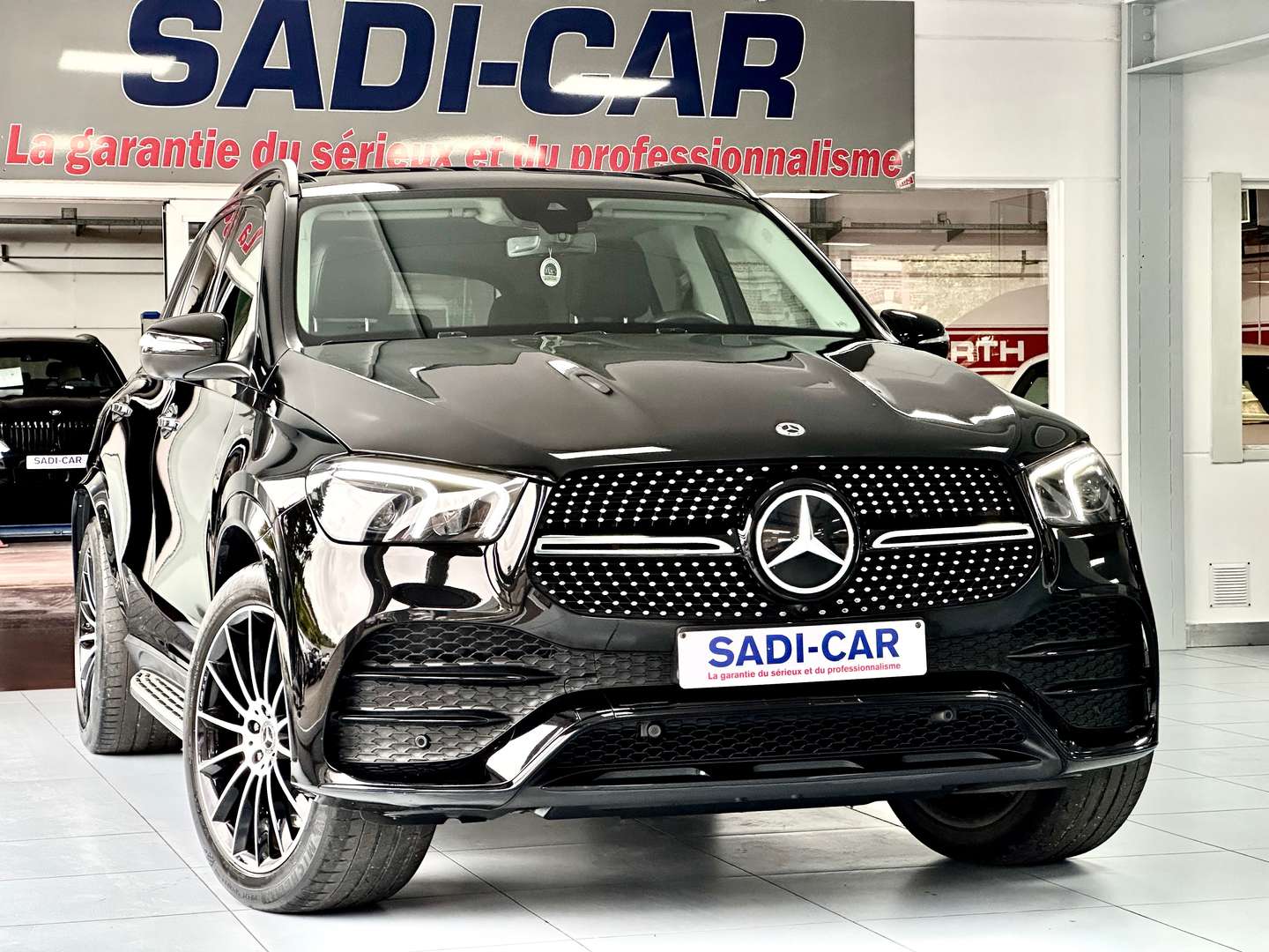 Mercedes-Benz GLE 350 SUV/4x4/Pick-Up en Noir occasion à Gilly pour € ...