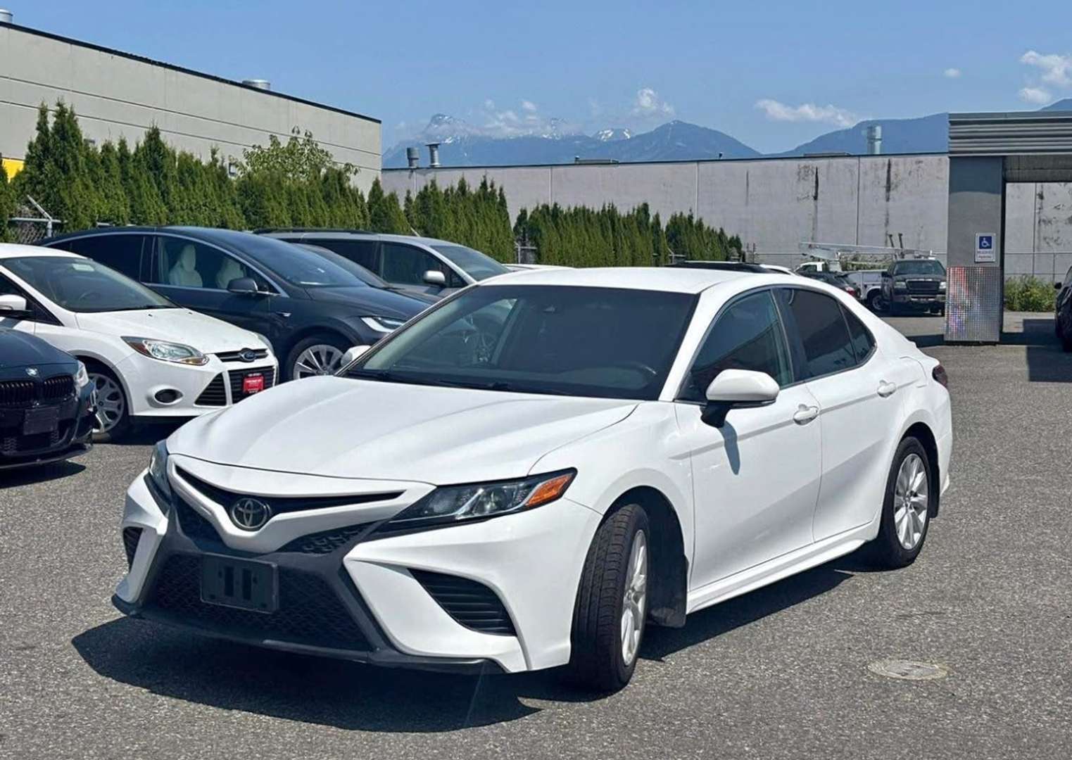 2019 Toyota Camry | $ 17,900 | 238,897 km | Gasoline Sedan for sale by ...