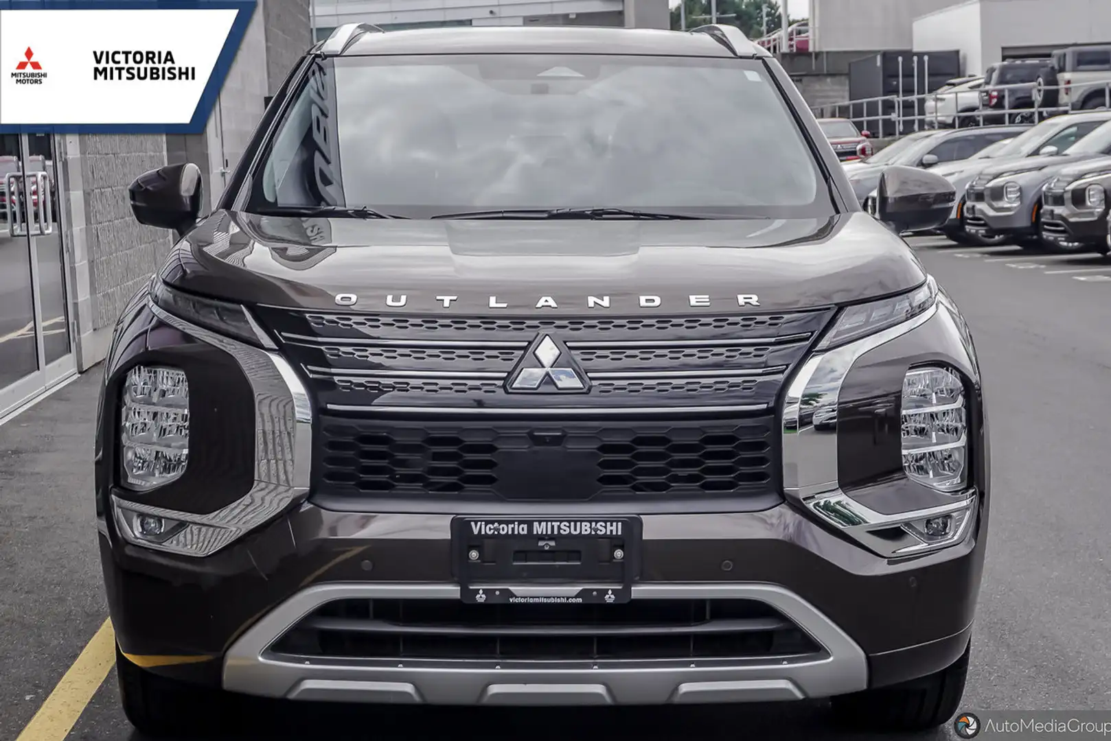 2024 Mitsubishi Outlander | $ 44,998 | 40,993 km | Gas/Electric Hybrid ...