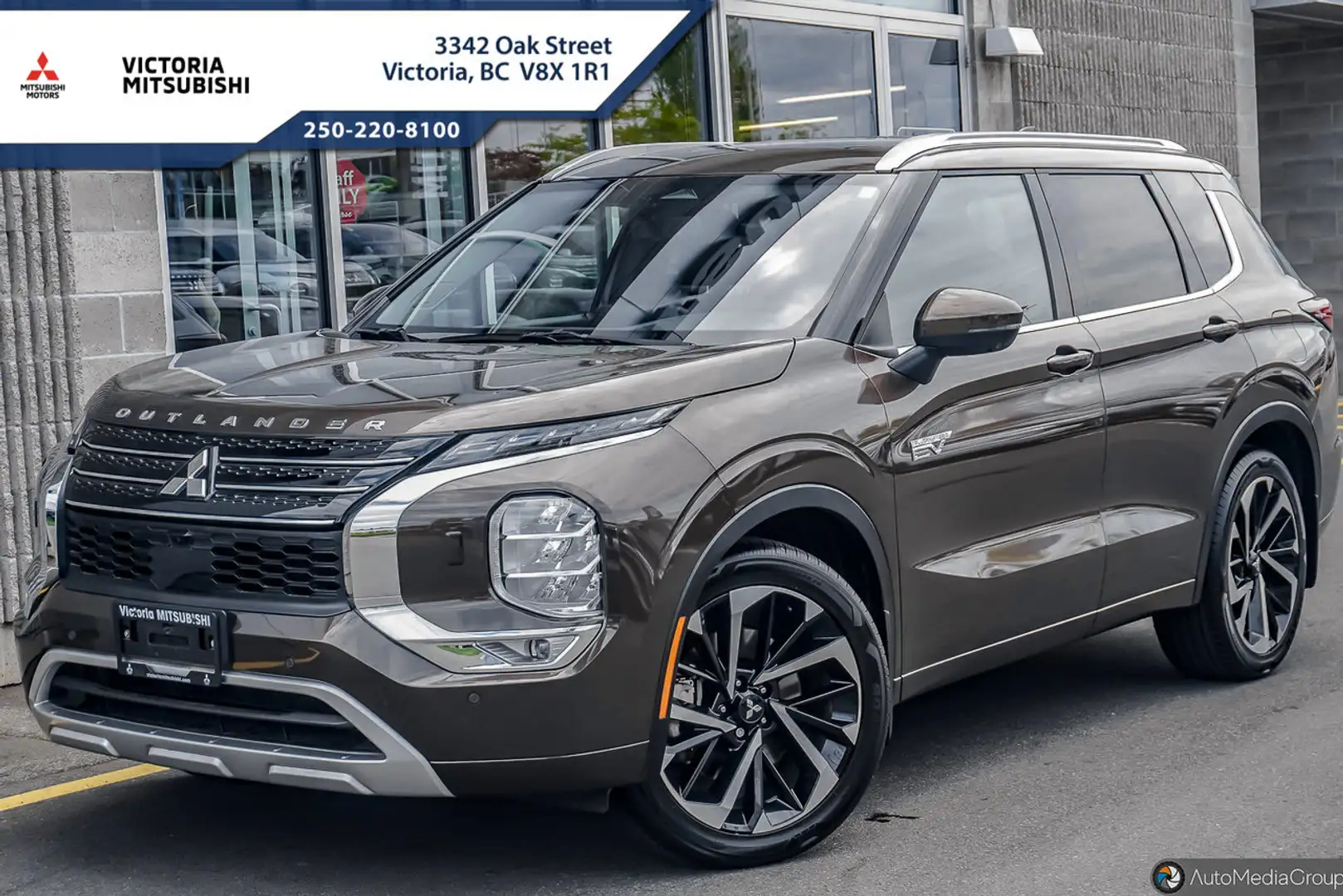 2024 Mitsubishi Outlander | $ 44,998 | 40,993 km | Gas/Electric Hybrid ...