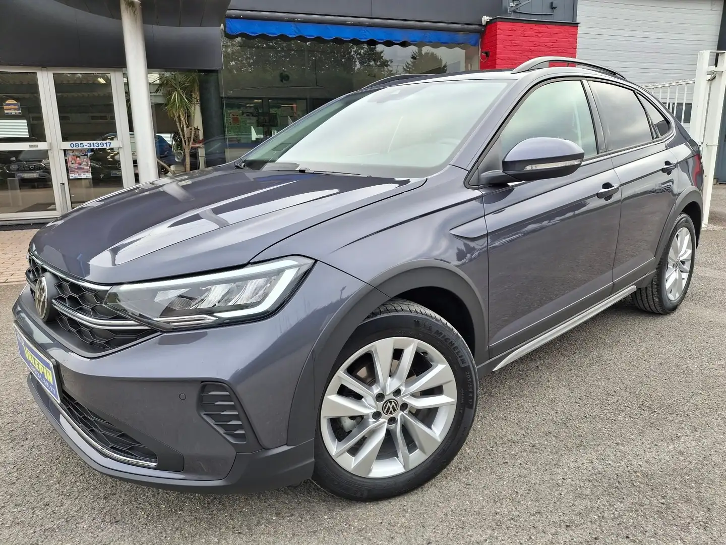 Volkswagen Taigo SUV/4x4/Pick-up in Paars tweedehands in Amay voor € 22.700