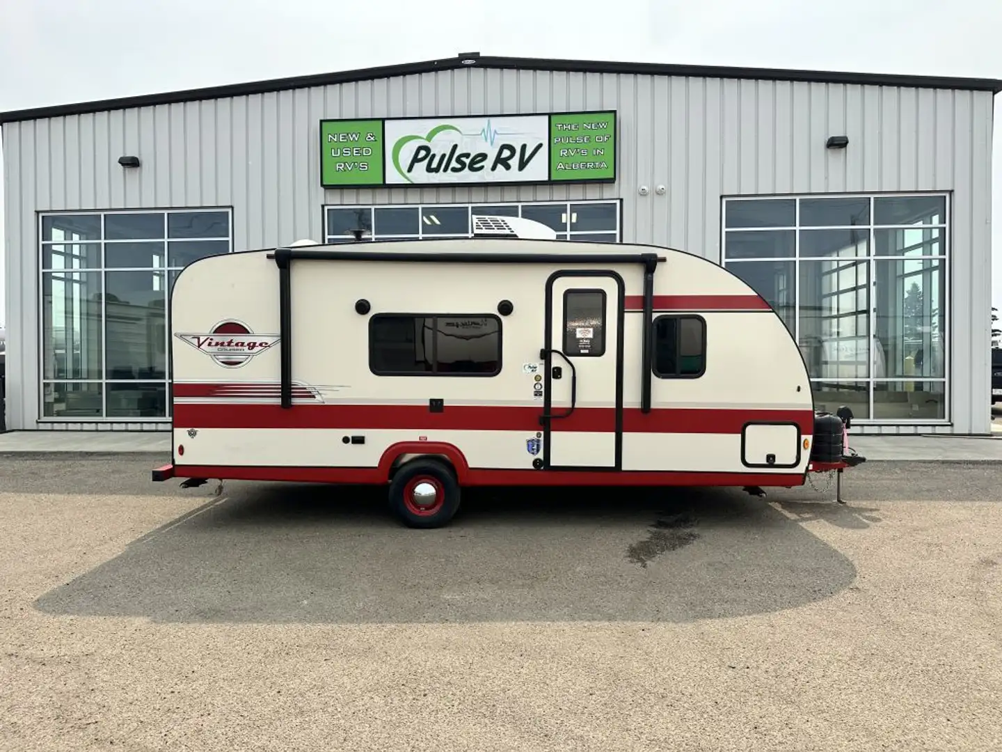 2025 Gulf Stream Vintage Cruiser | $ 35,970 | 0 km Travel Trailer for ...