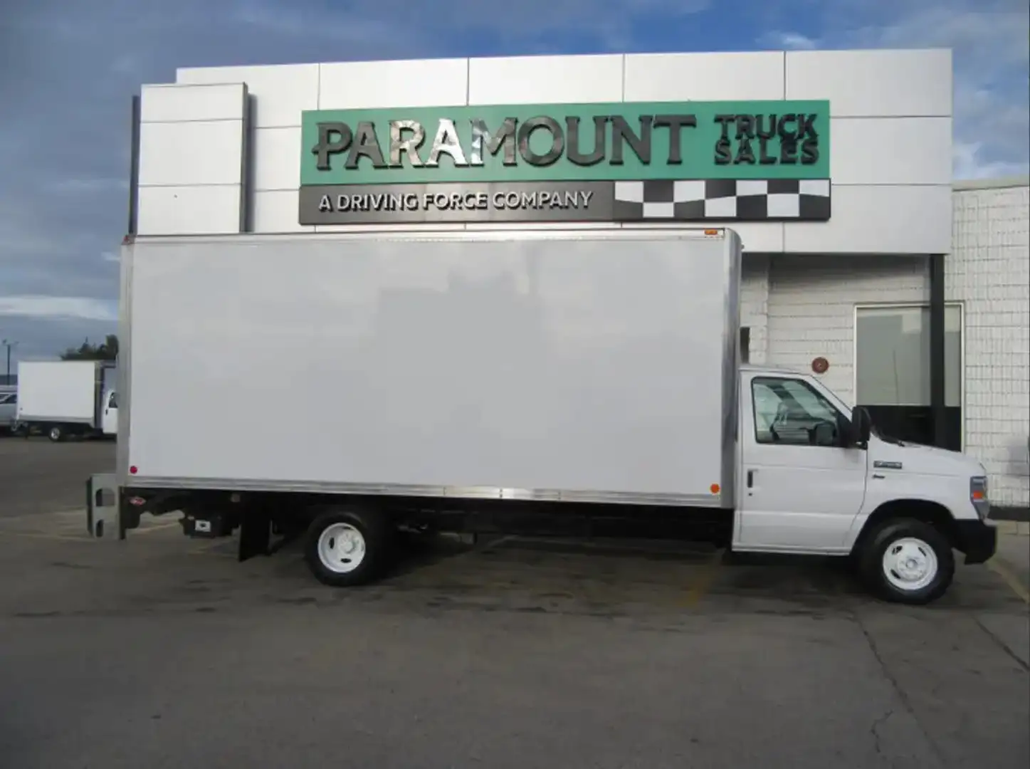 2019 Ford E-450 | $ 49,800 | 79,840 km Sedan for sale by PARAMOUNT ...