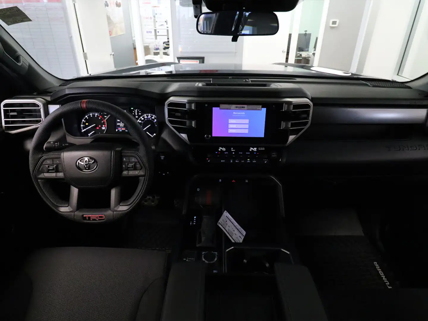 Toyota Tundra 2026 | 66 864 $ | 12 km | Camion à Essence en vente chez ...