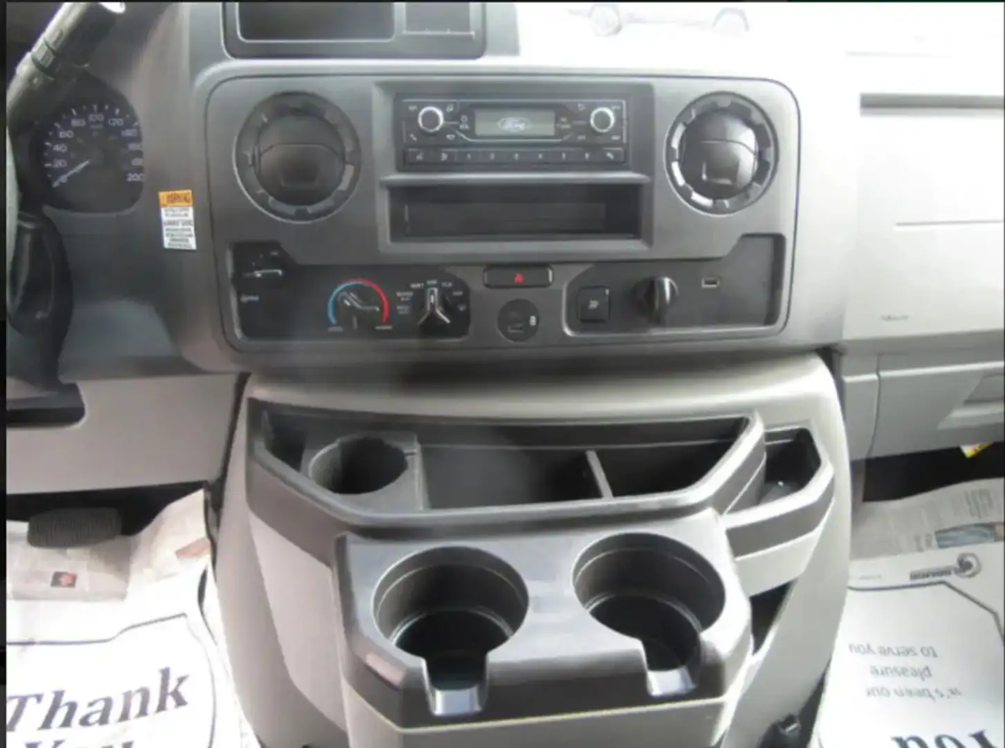 Ford E-450 2025 | 65 800 $ | 39 808 km | Berline en vente chez ...