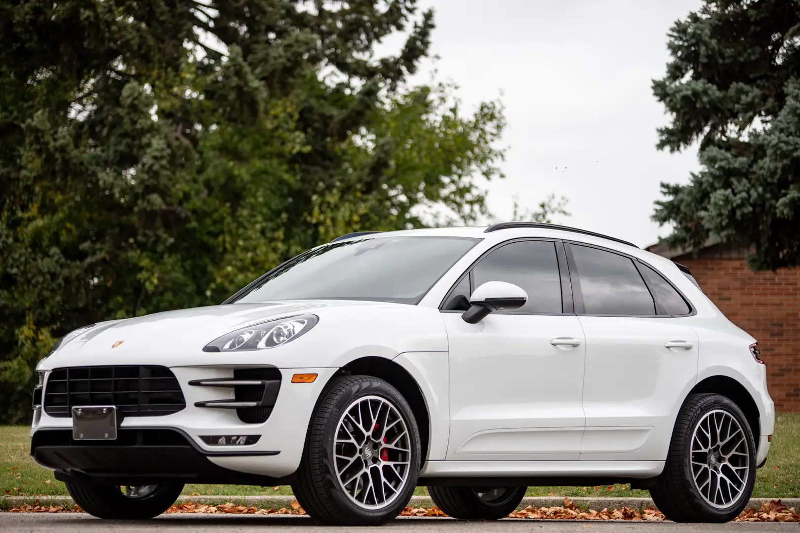 2017 Porsche Macan | $ 38,800 | 91,432 km | Gasoline SUV for sale by ...