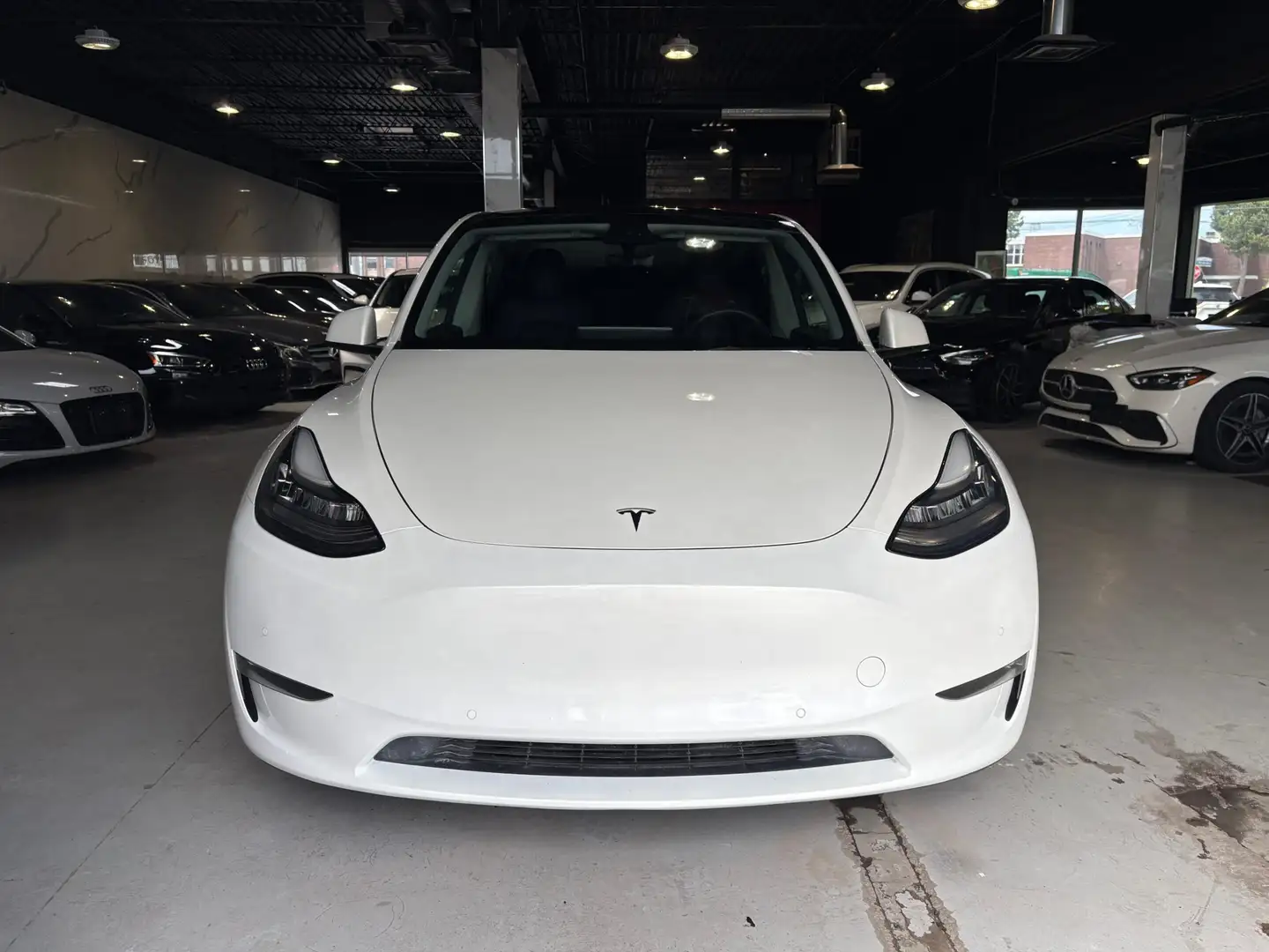 2022 Tesla Model Y | $ 38,888 | 98,000 km | Electric SUV for sale by ...