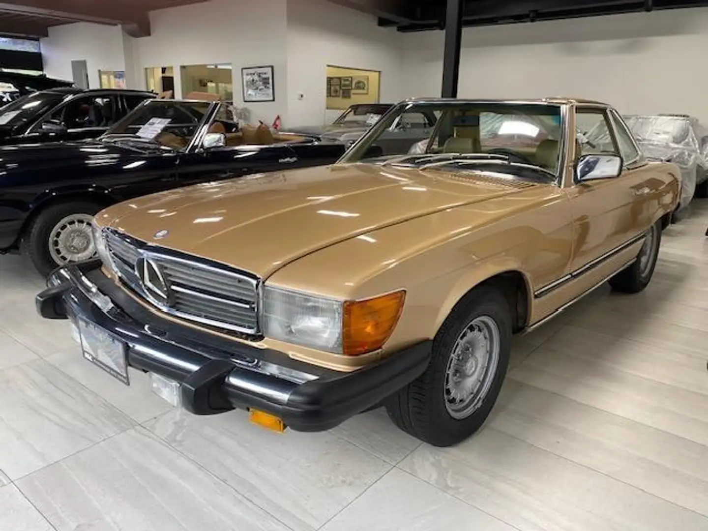 1980 Mercedes-Benz 450 | $ 27,995 | 115,000 km | Gasoline Convertible ...