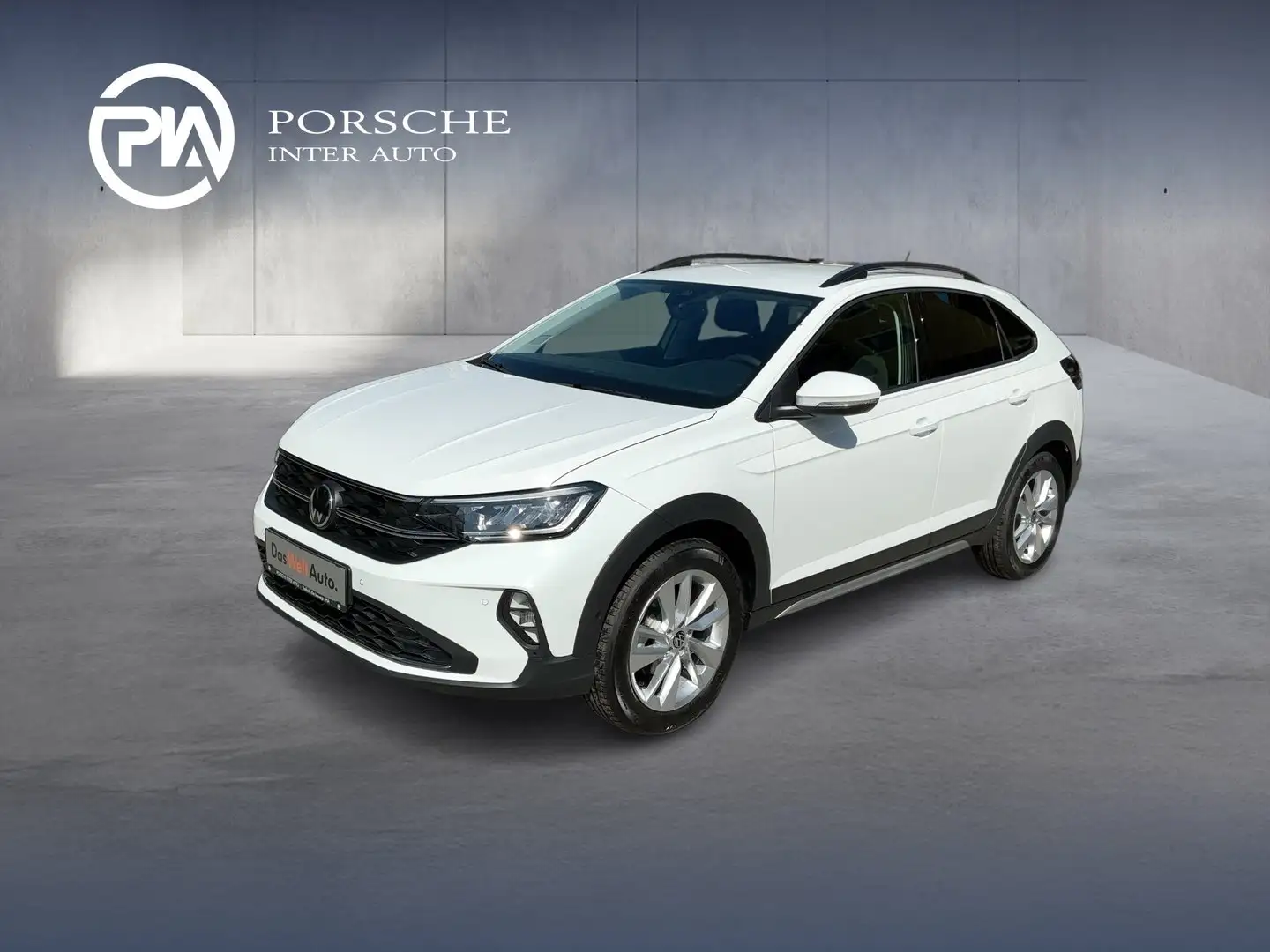 Volkswagen Taigo SUV/Geländewagen/Pickup in Weiß gebraucht in St ...