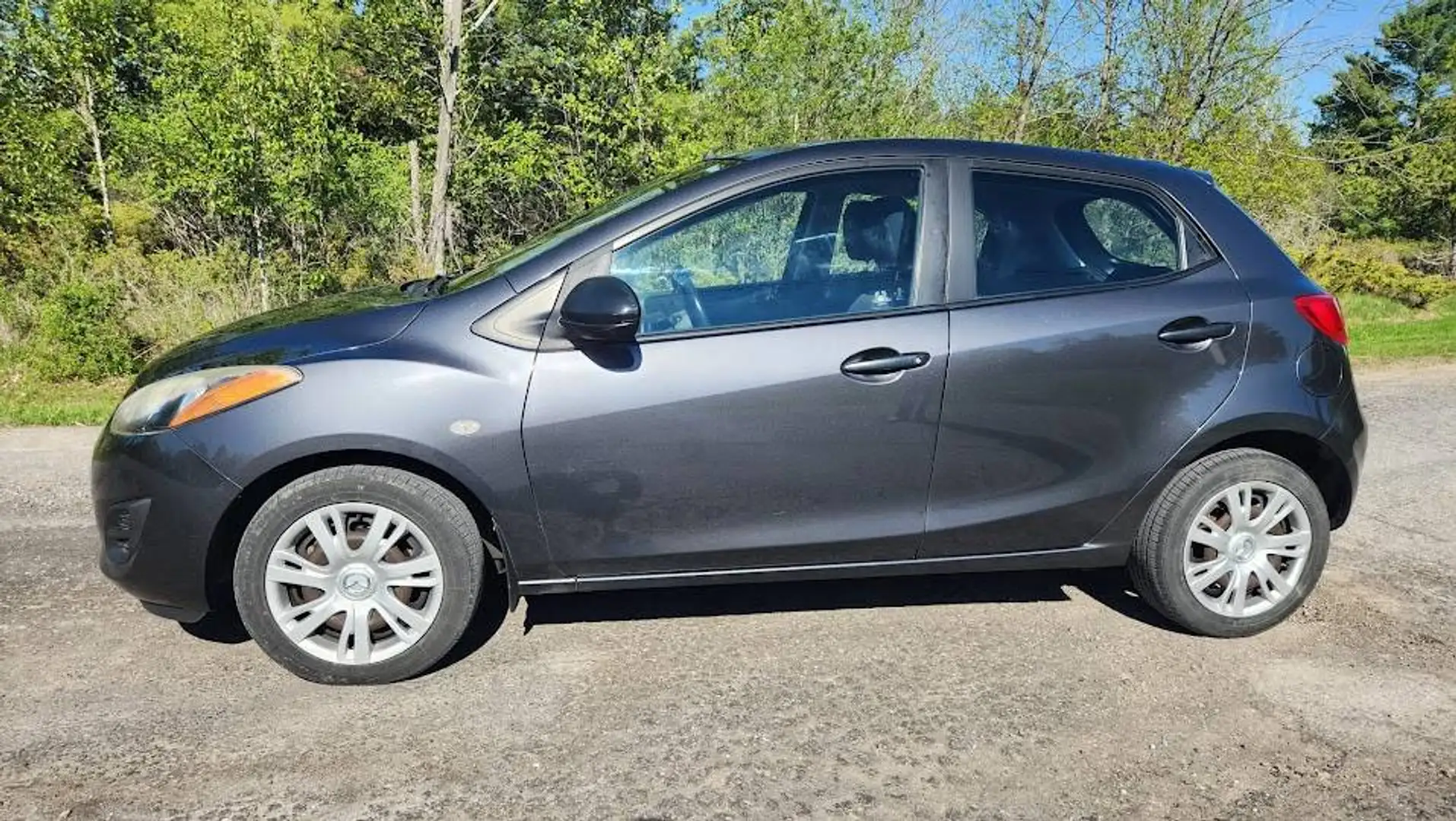 2013 Mazda 2 | $ 10,850 | 80,600 km | Gasoline Hatchback for sale by ...