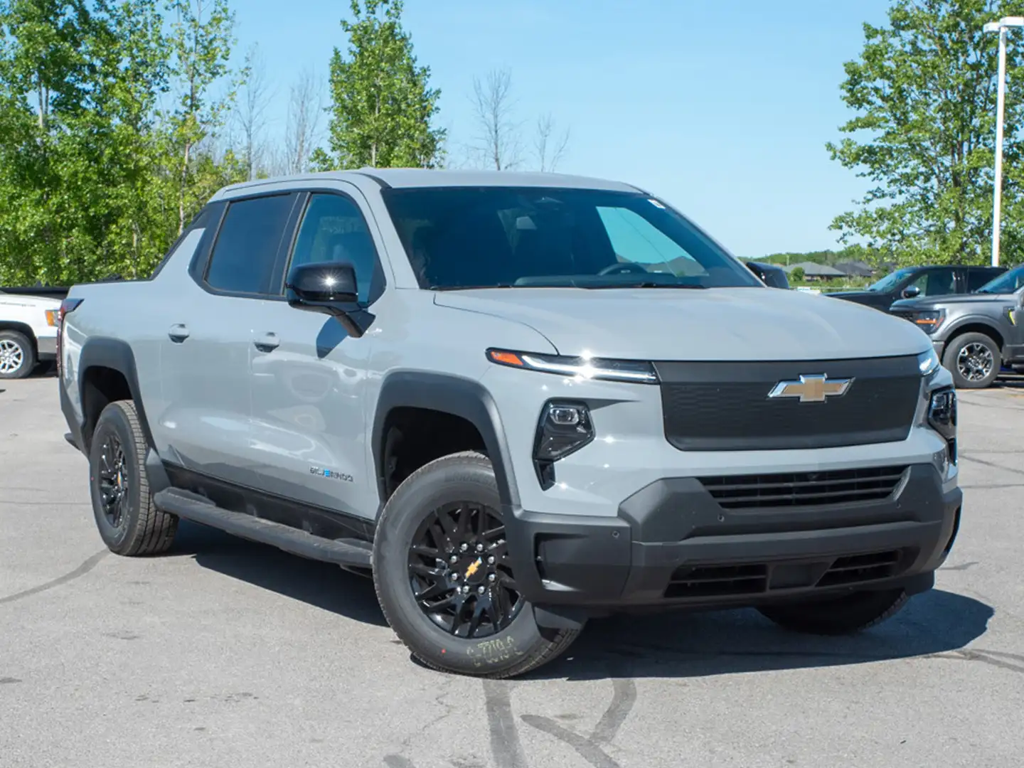 2026 Chevrolet Silverado EV | $ 90,684 | 450 km | Electric Pick-up ...