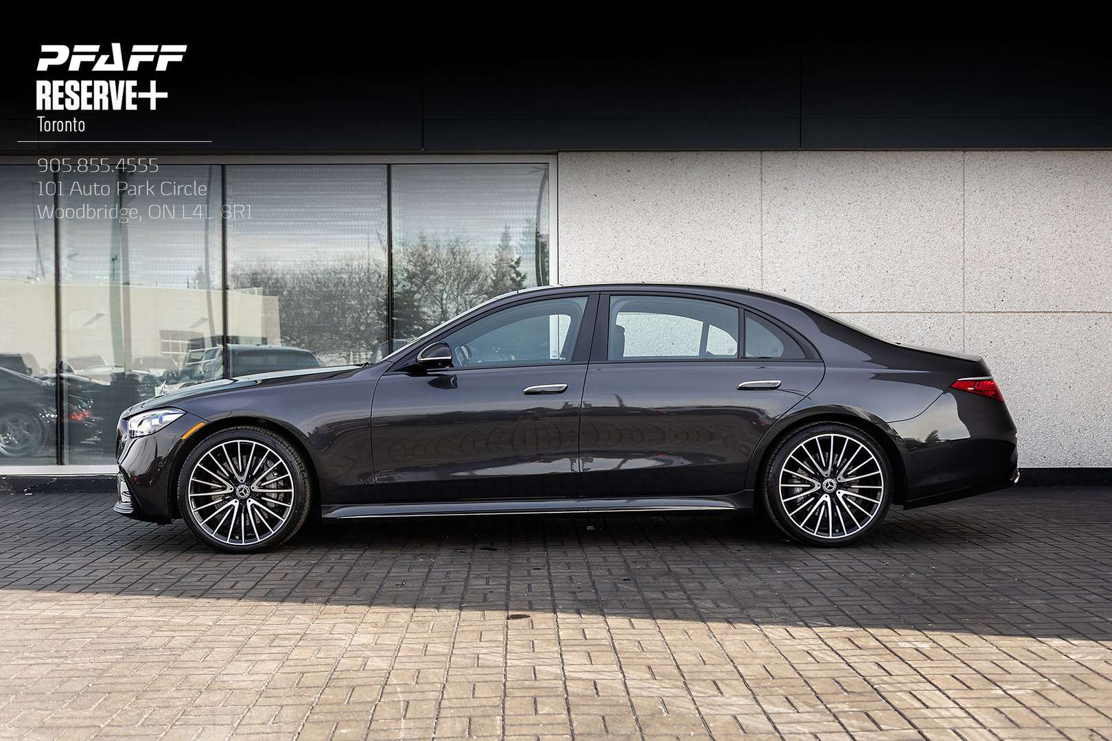 2024 Mercedes-Benz S-Class | $ 155,888 | 2,719 km | Gas/Electric Hybrid ...