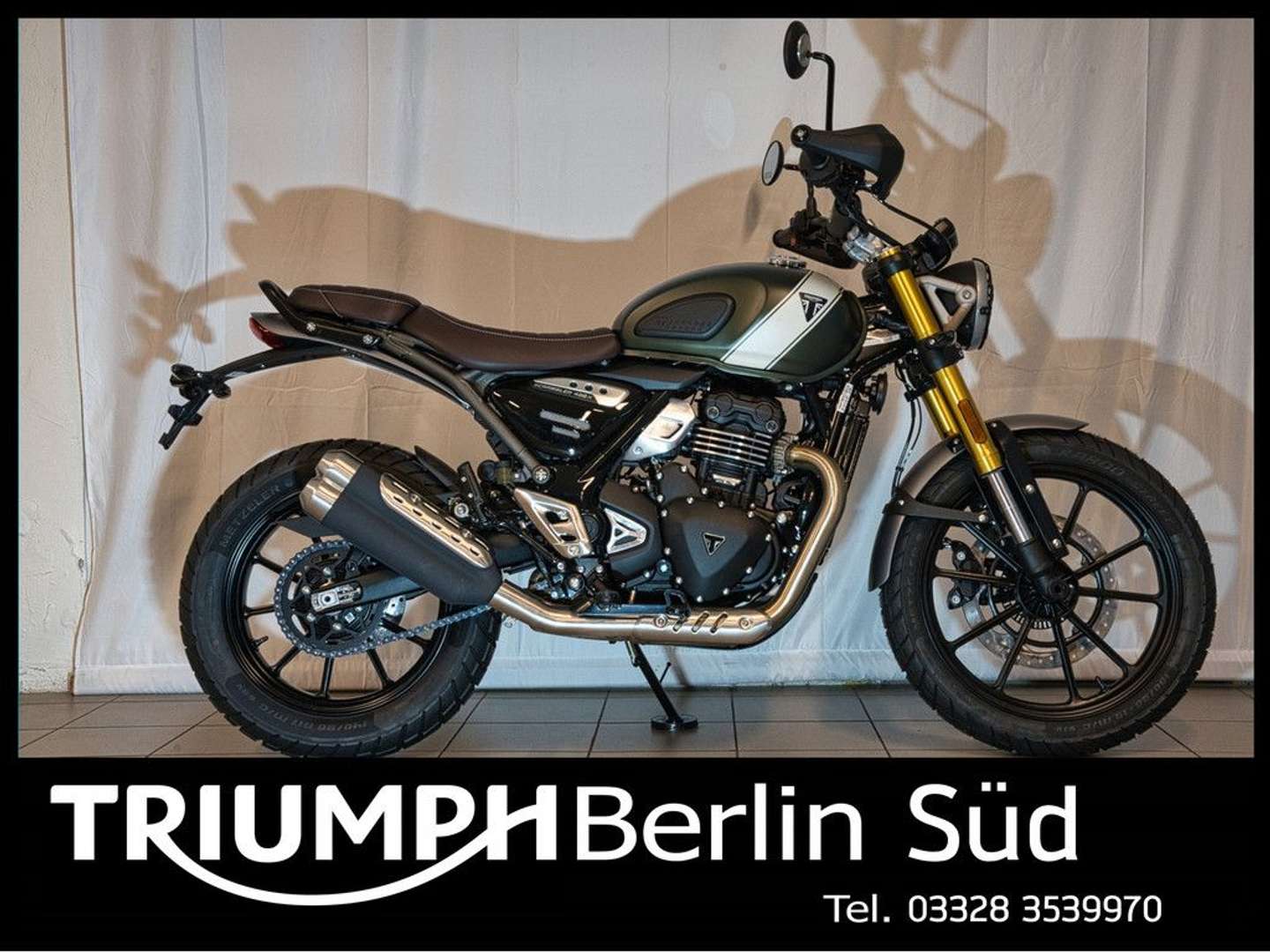 Triumph Scrambler 400 X Naked Bike in Grün neu in Teltow für € 7.135