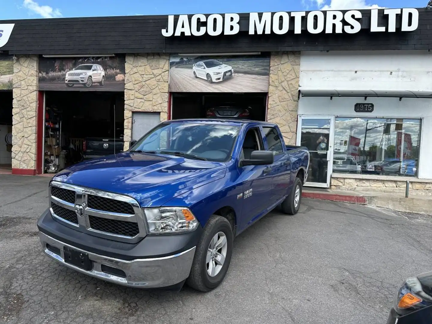 2017 RAM 1500 | $ 13,995 | 228,990 km | Gasoline Pick-up Truck for sale ...