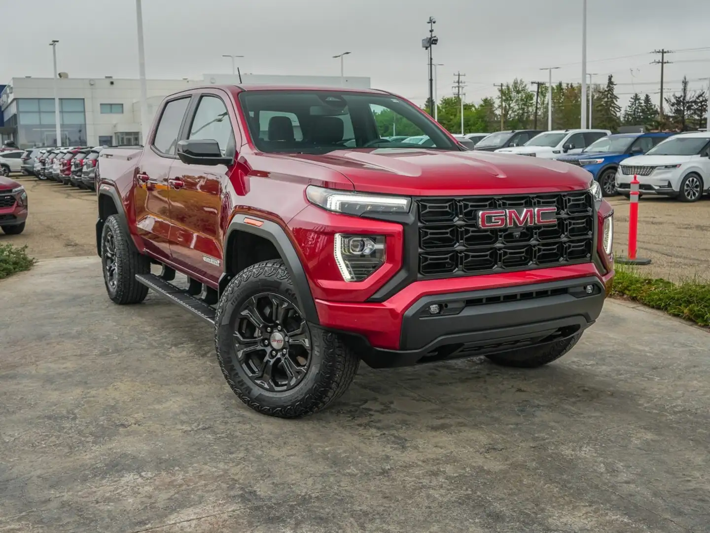 2024 GMC Canyon | $ 52,999 | 30,220 km | Gasoline Pick-up Truck for ...